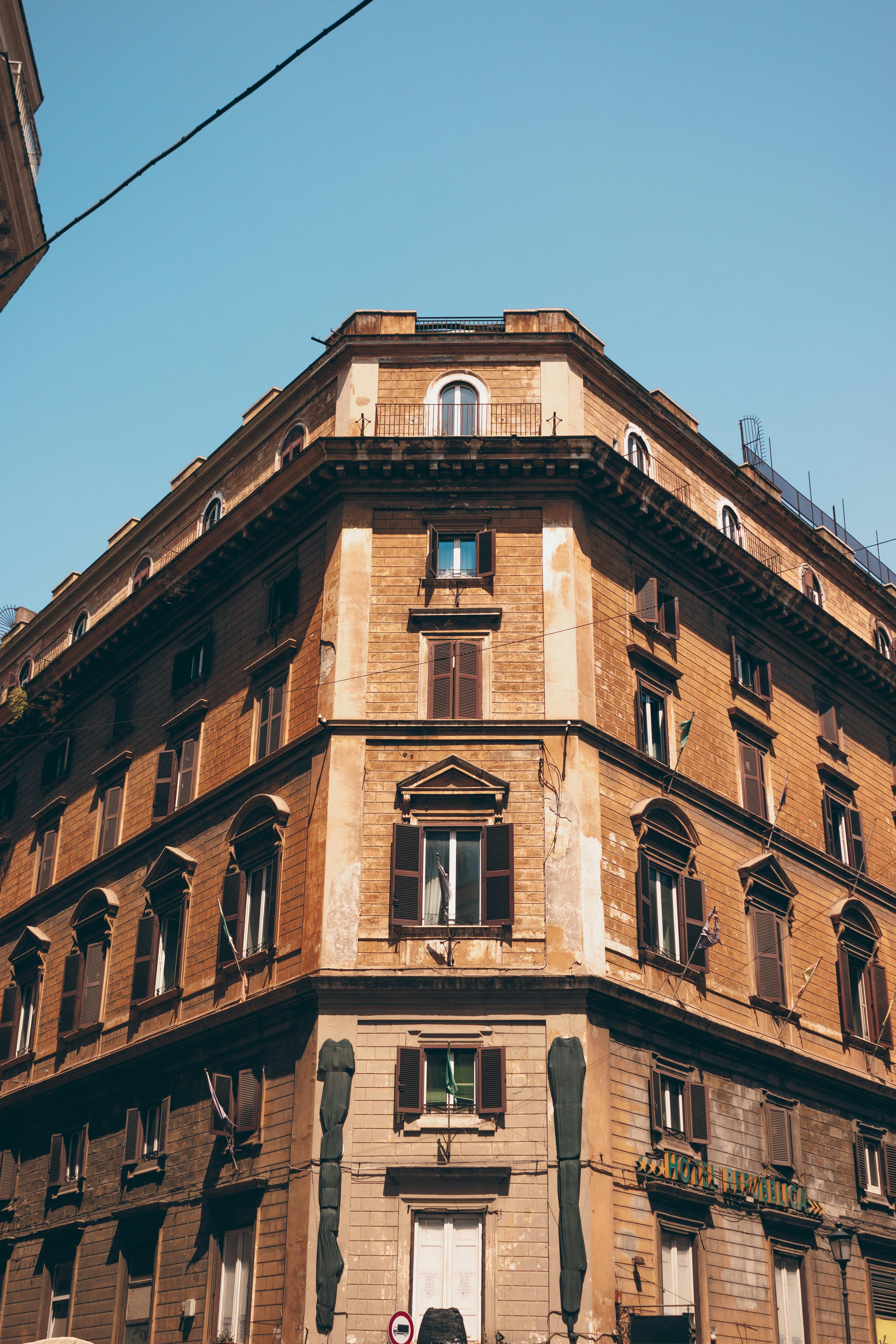 Facade of the Hotel Repubblica Building in Rome, Italy · Free Stock Photo