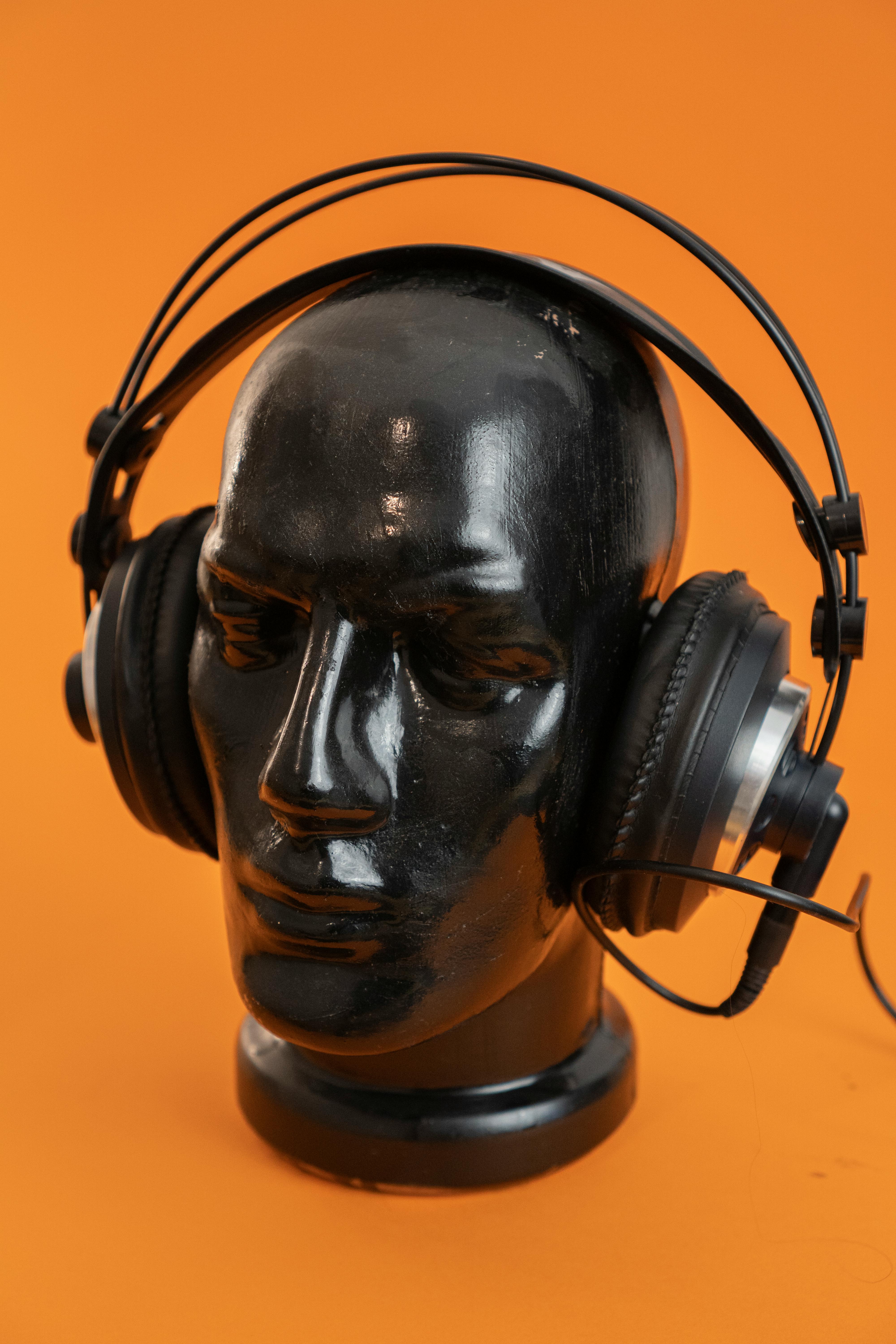 A Head with Headphones · Free Stock Photo