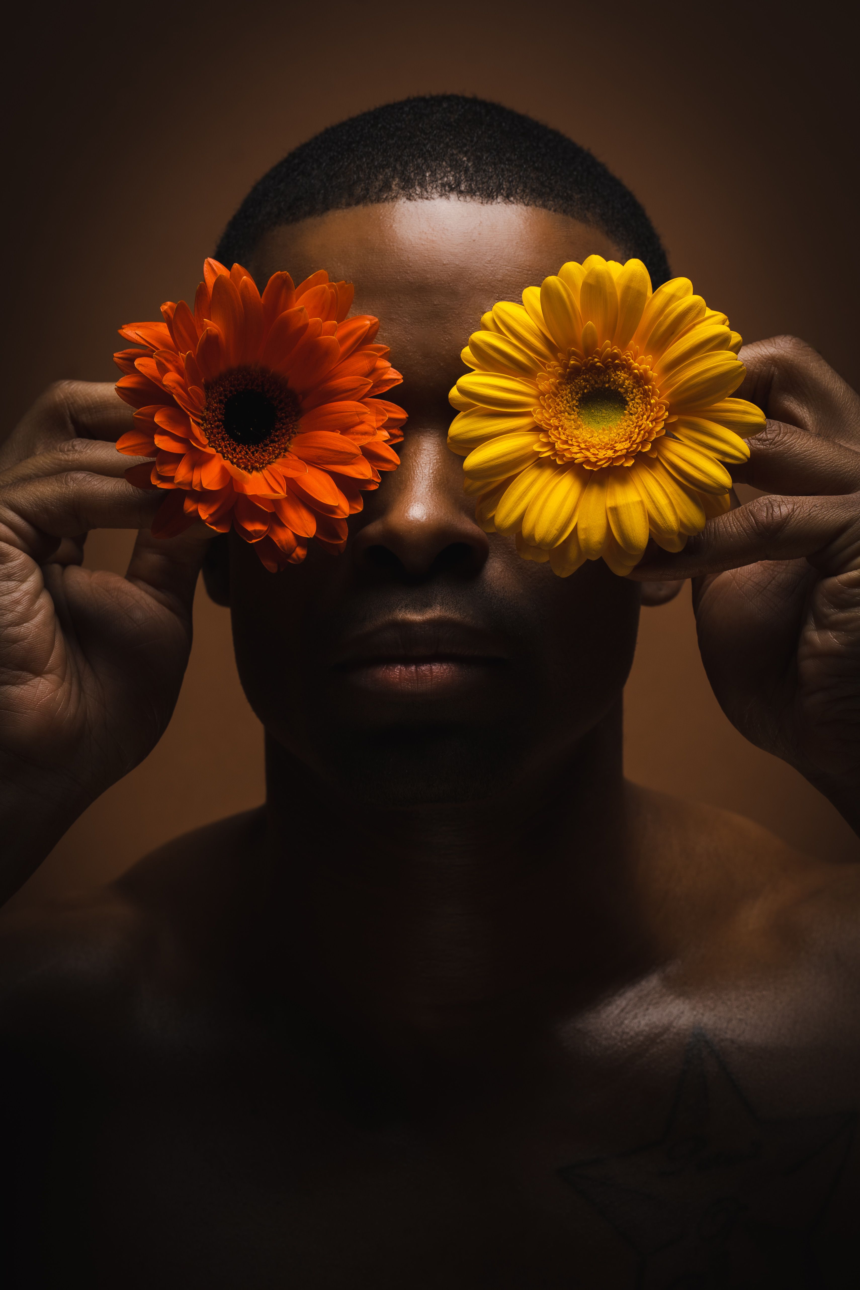 Man Flowers Photos, Download The BEST Free Man Flowers Stock Photos ...