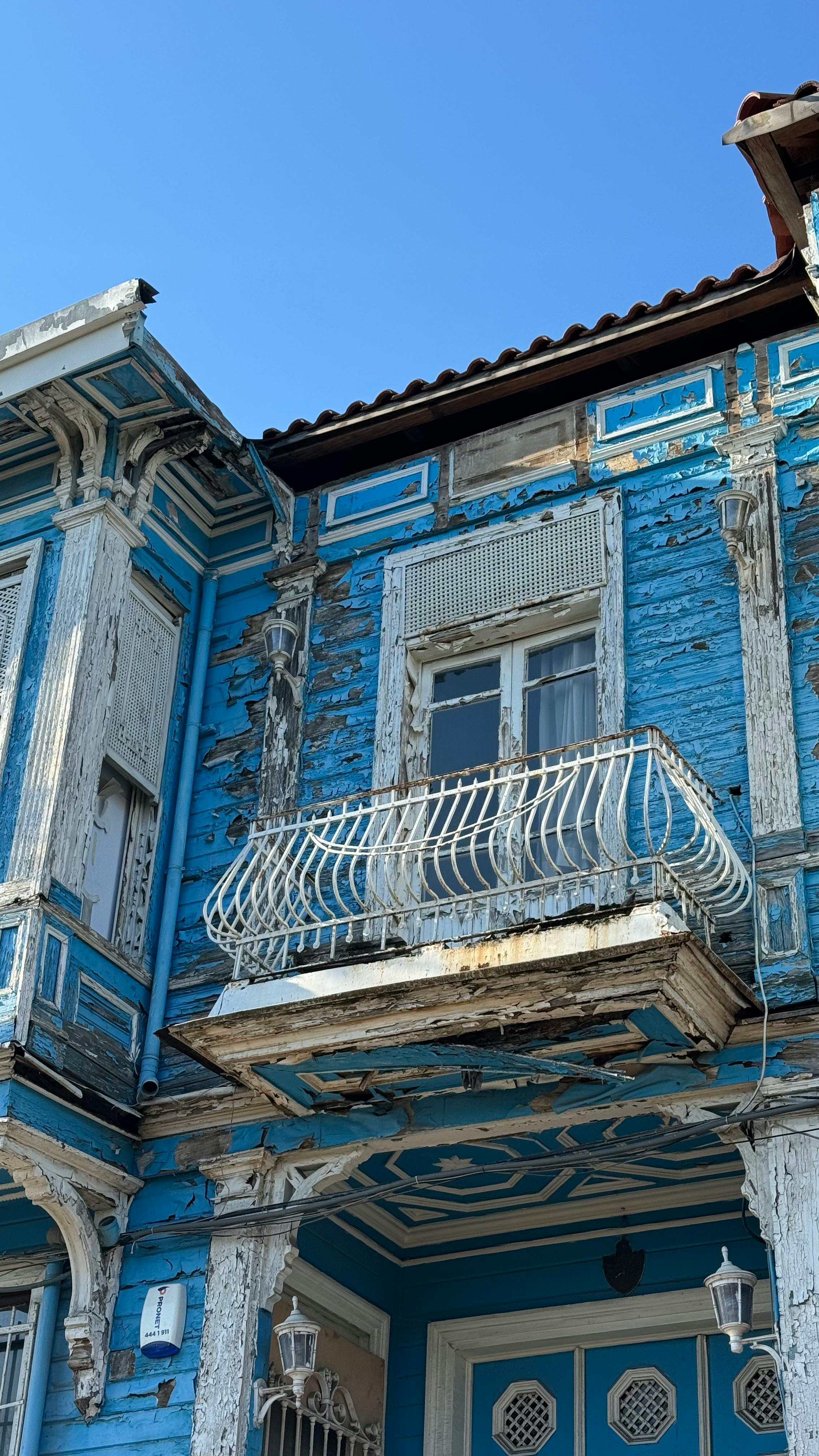 Traditional Blue House Building · Free Stock Photo
