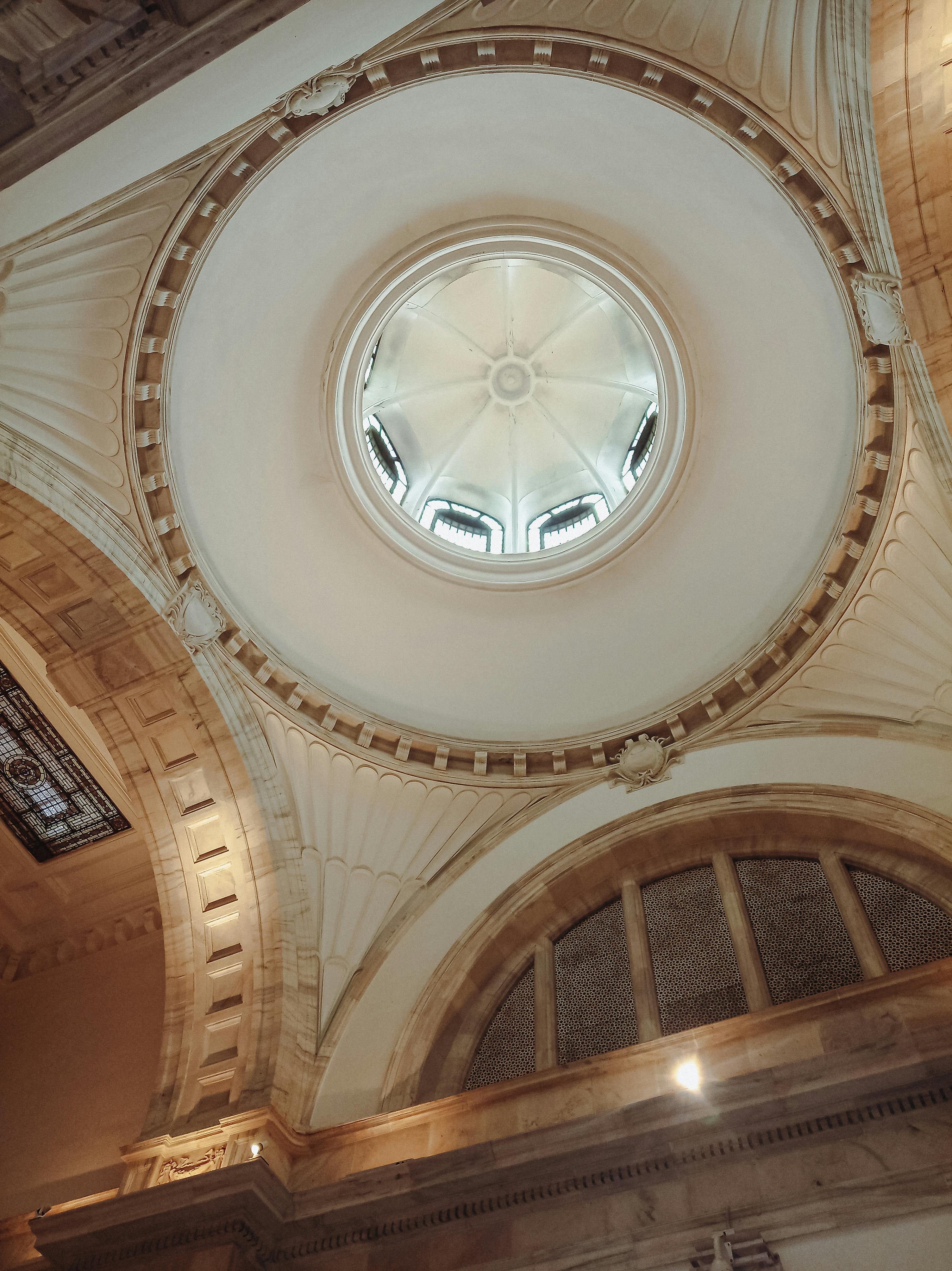 Monumental Dome Interior in Cathedral · Free Stock Photo