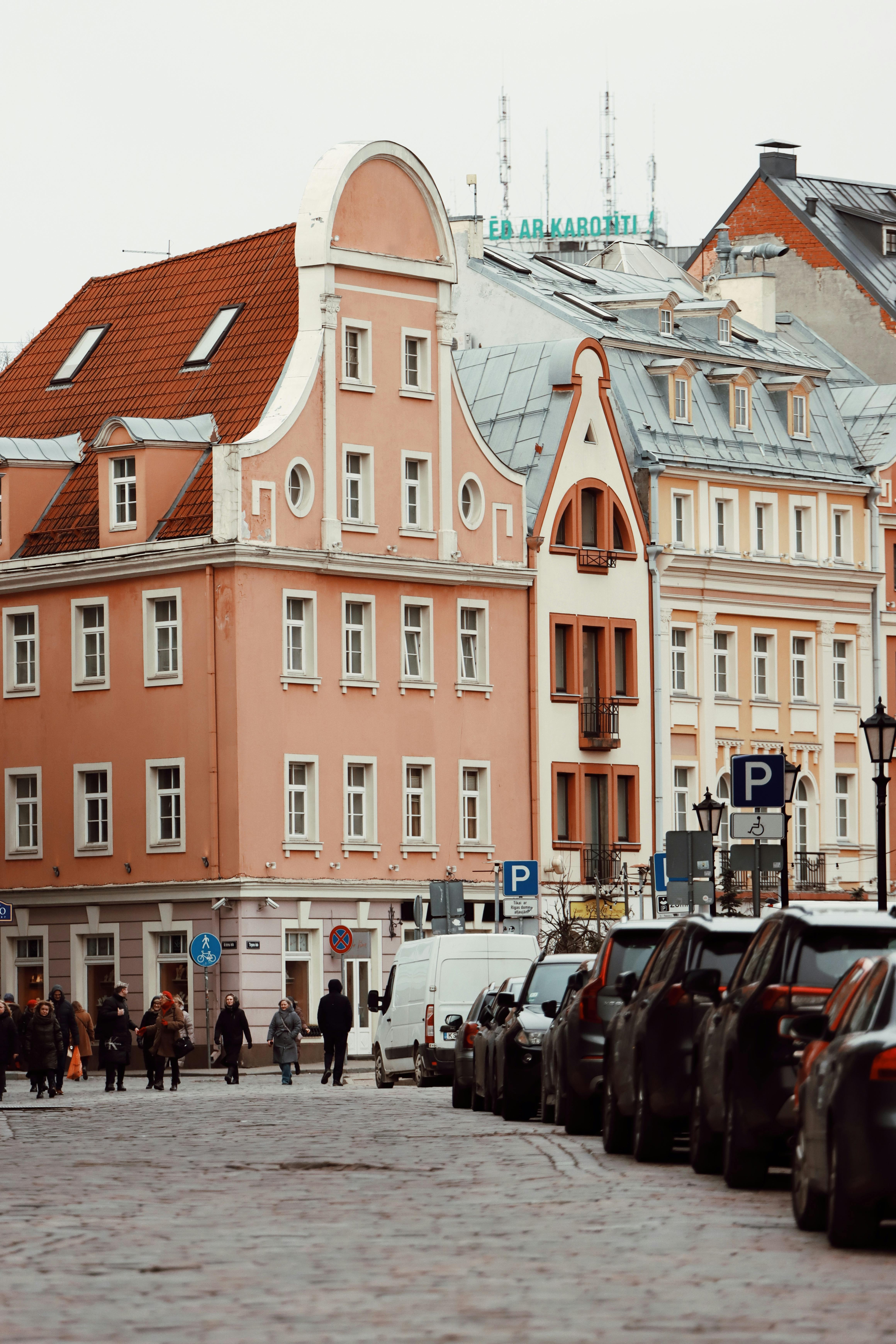 Street in Old Town in Riga · Free Stock Photo