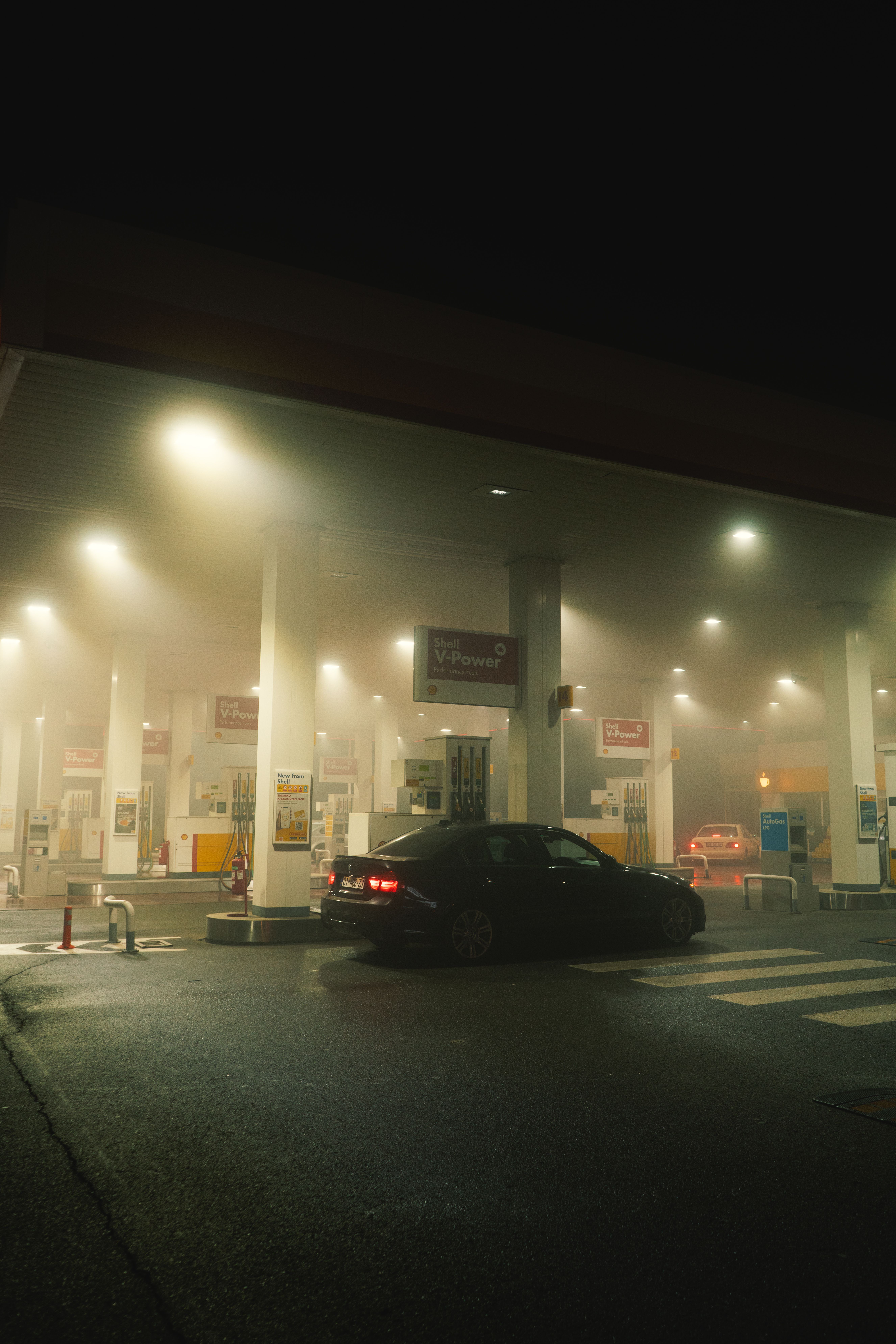 Gas Station at Night · Free Stock Photo