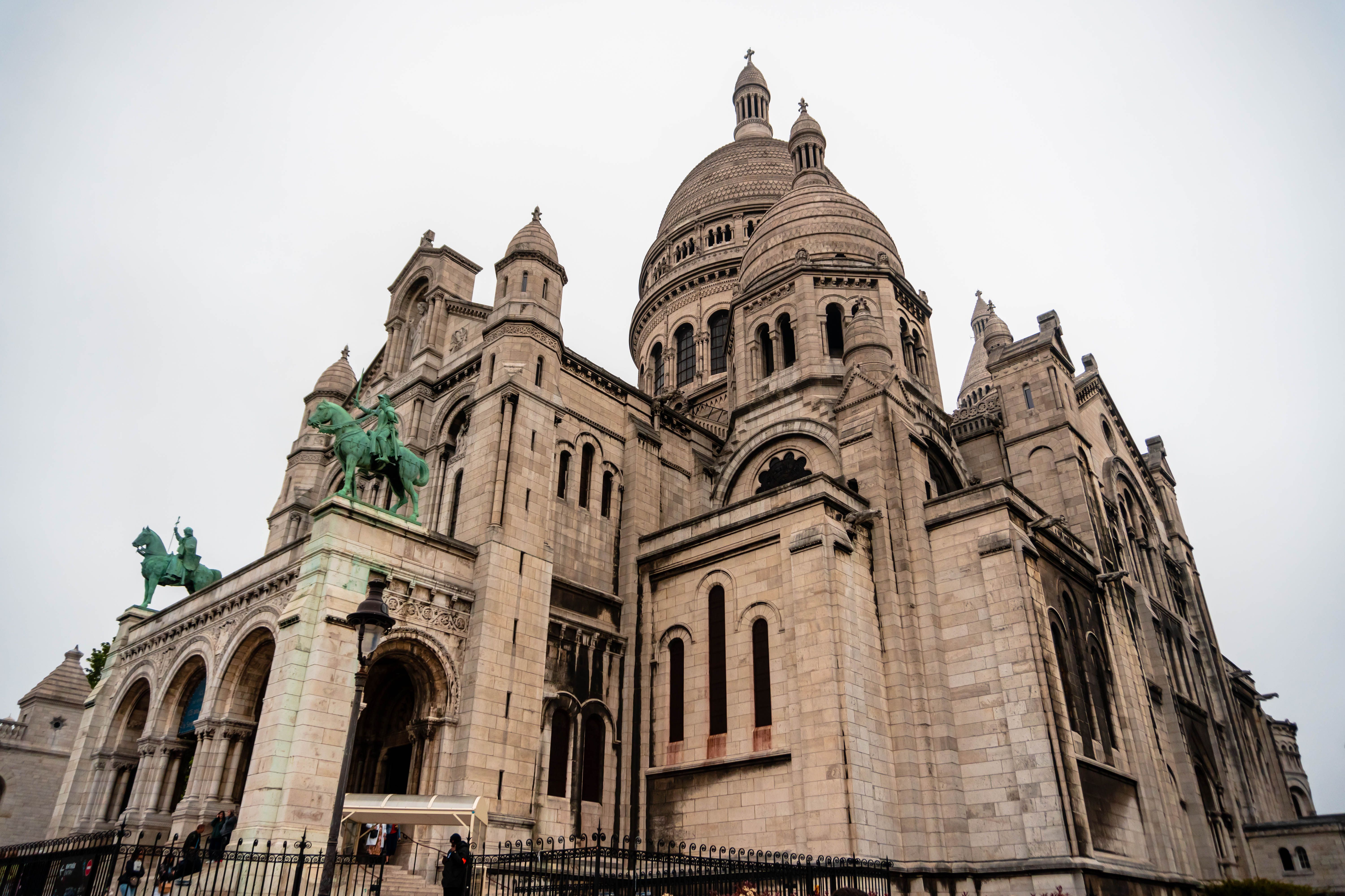 Exterior of the Basilica of Sacre Coeur de Montmartre in Paris · Free ...