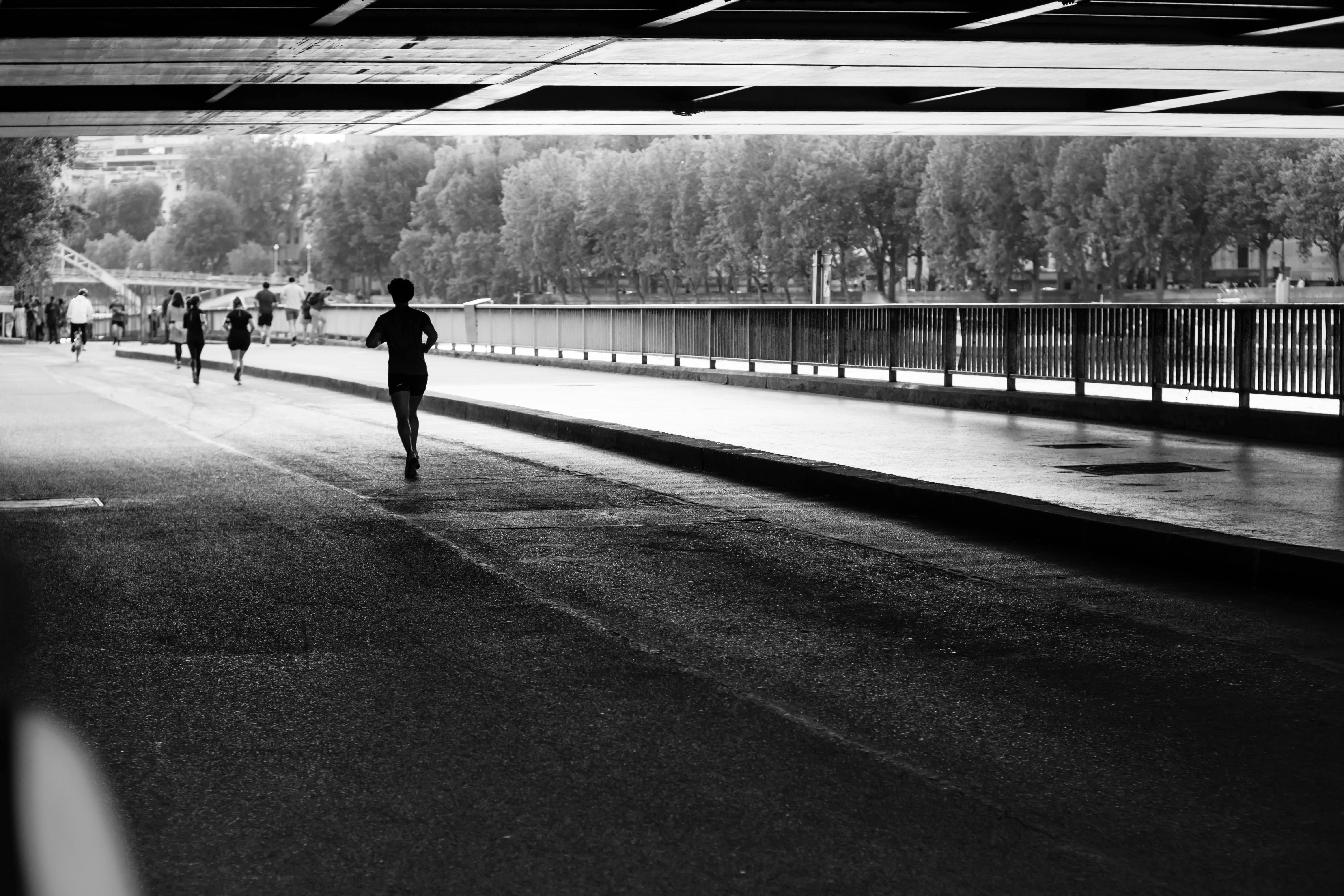 People Running on Street in Paris · Free Stock Photo