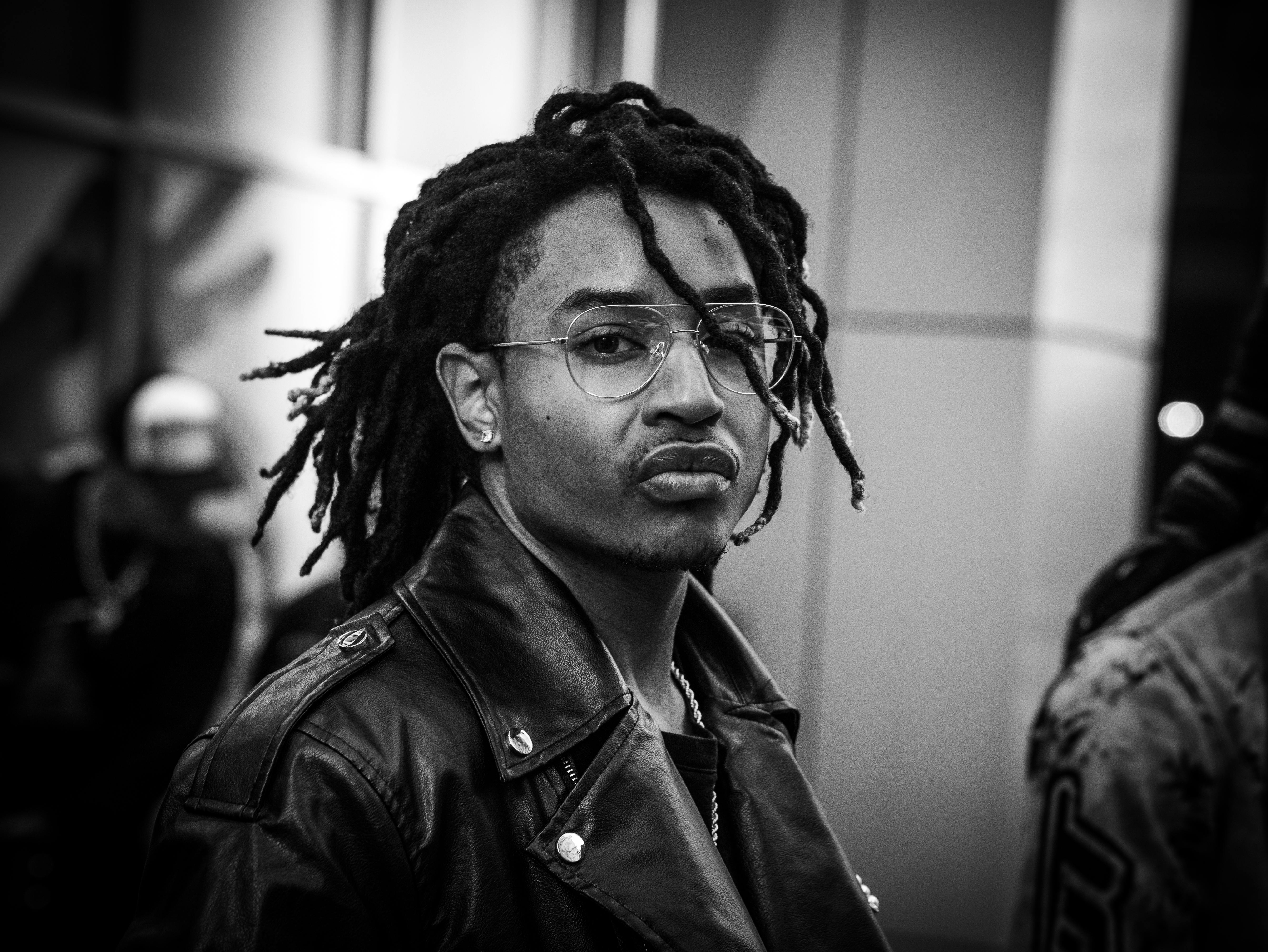 black fashion model in the street · Free Stock Photo