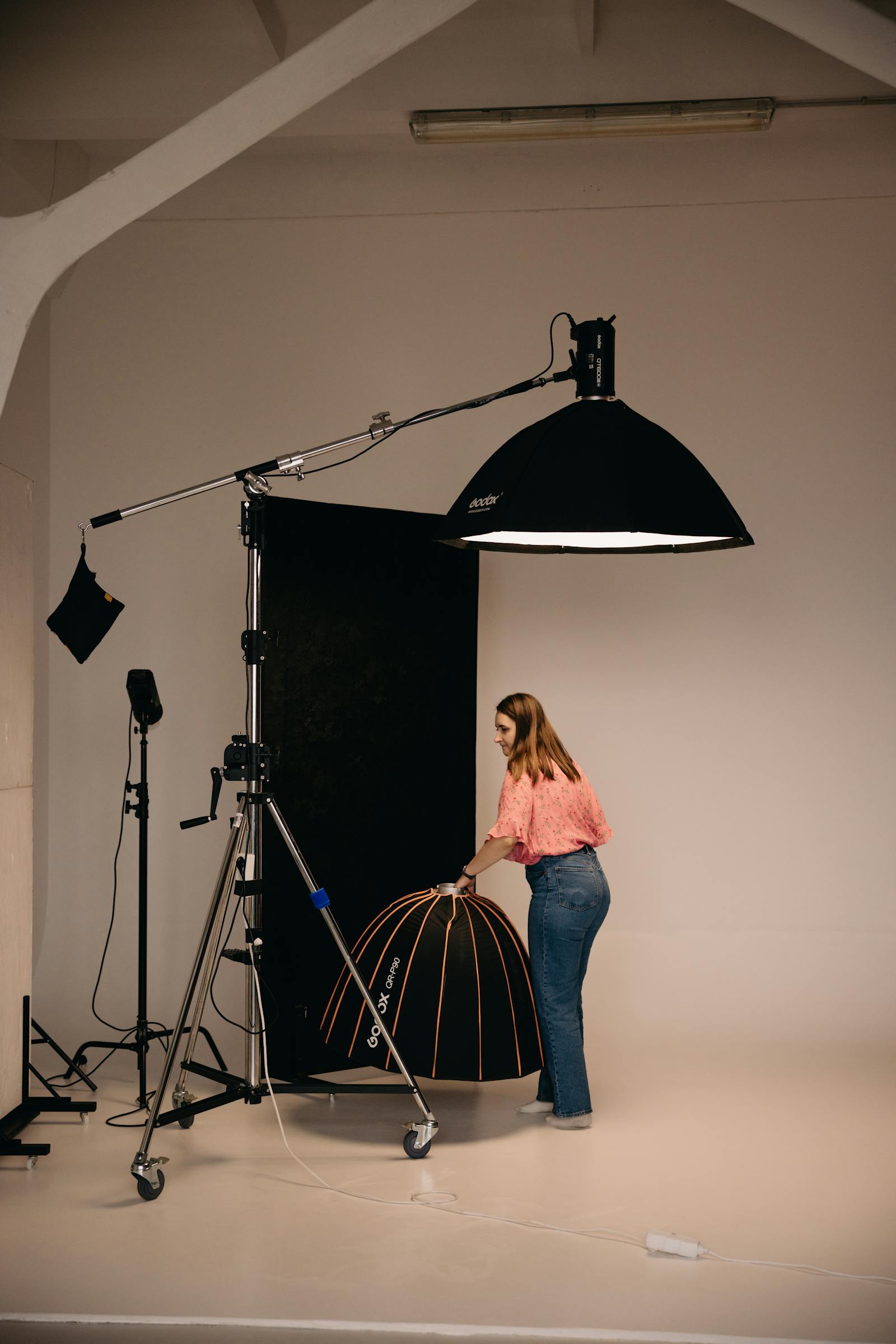 Photographer Under 2mb Photos, Download The BEST Free Photographer ...