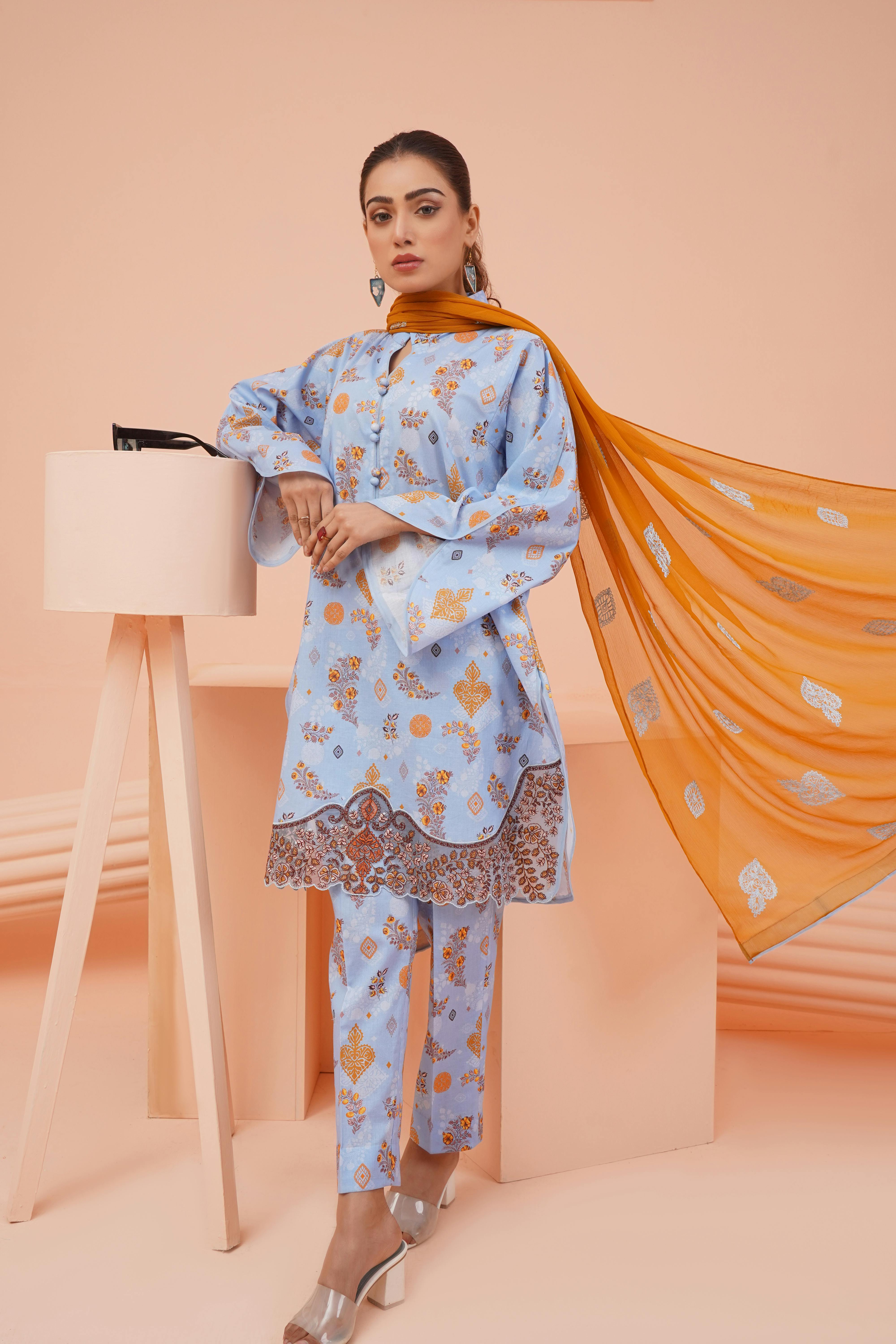 Eastern dresses 2024 | shoot by Dhanno · Free Stock Photo