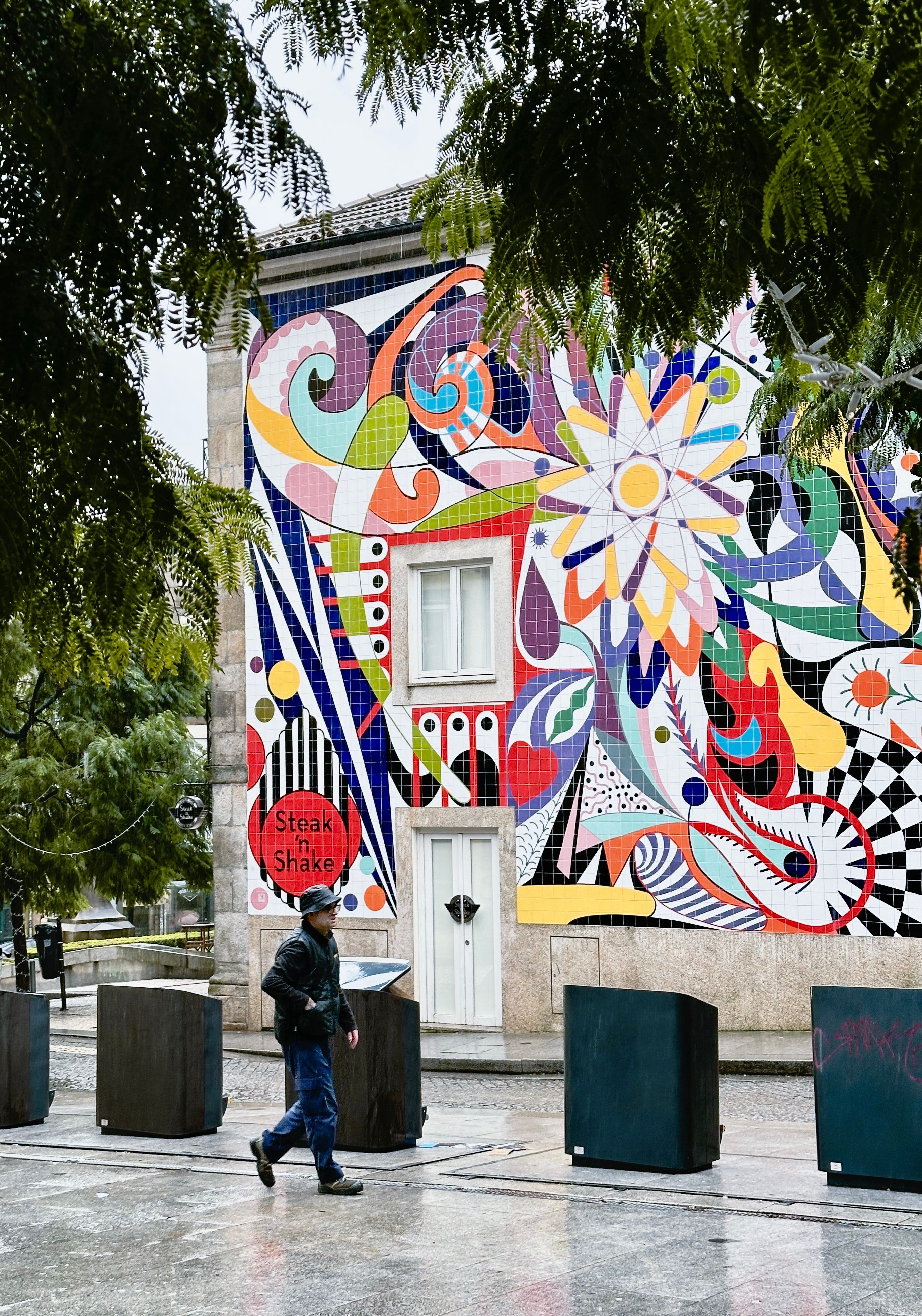 Man Walking Square by Mural · Free Stock Photo