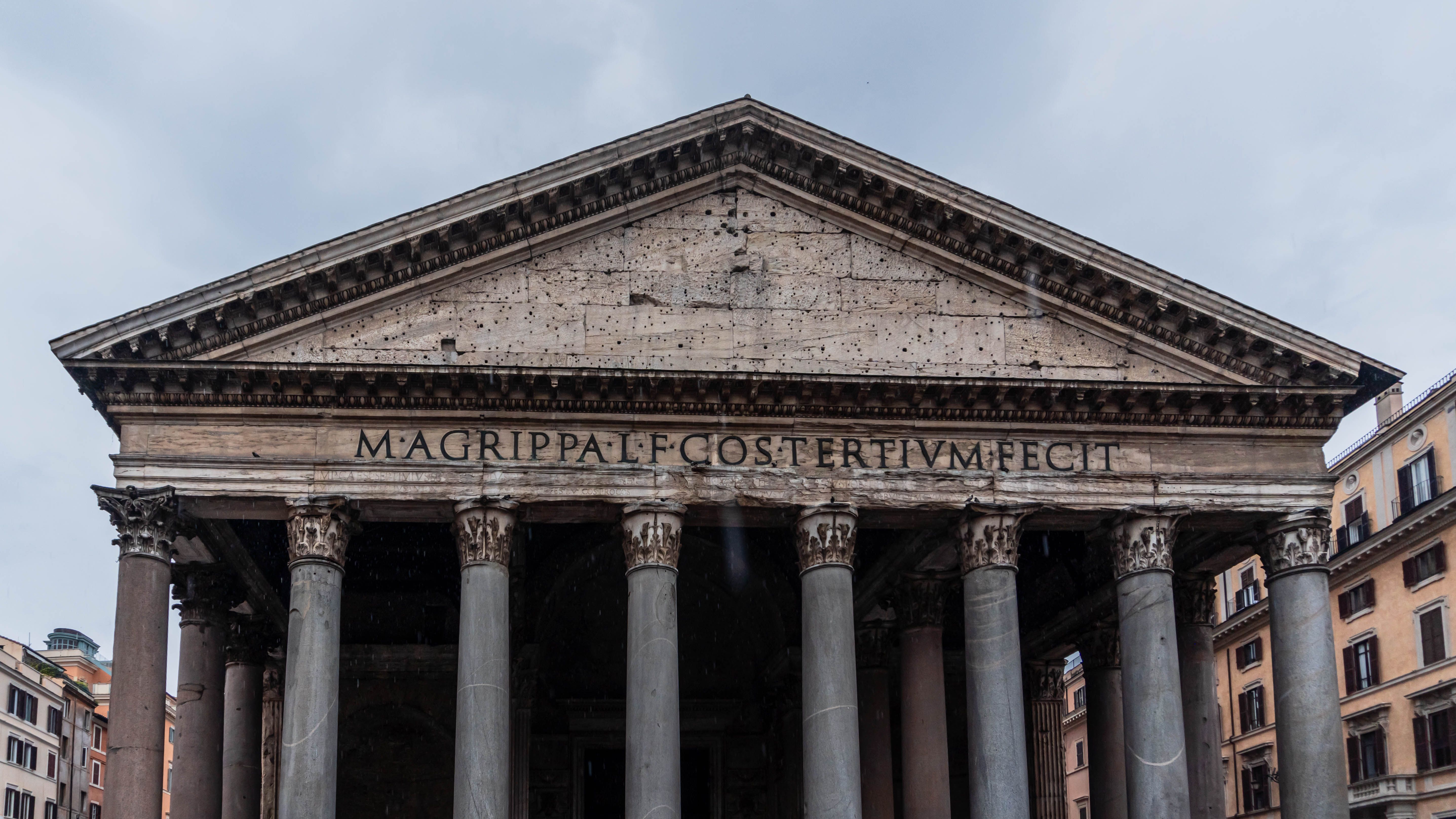 Wall of Pantheon in Rome · Free Stock Photo