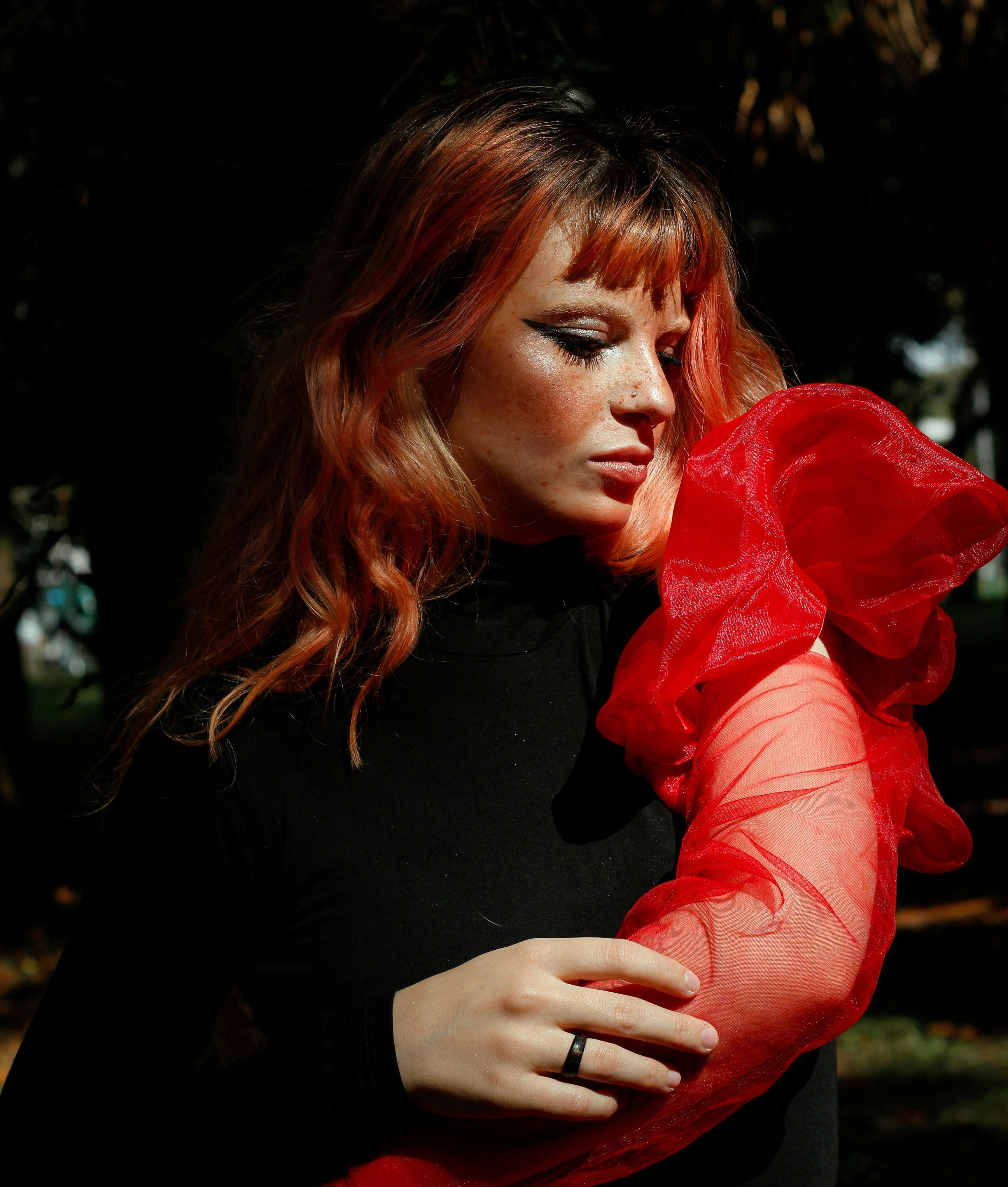 Auction Models Photos, Download The BEST Free Auction Models Stock ...