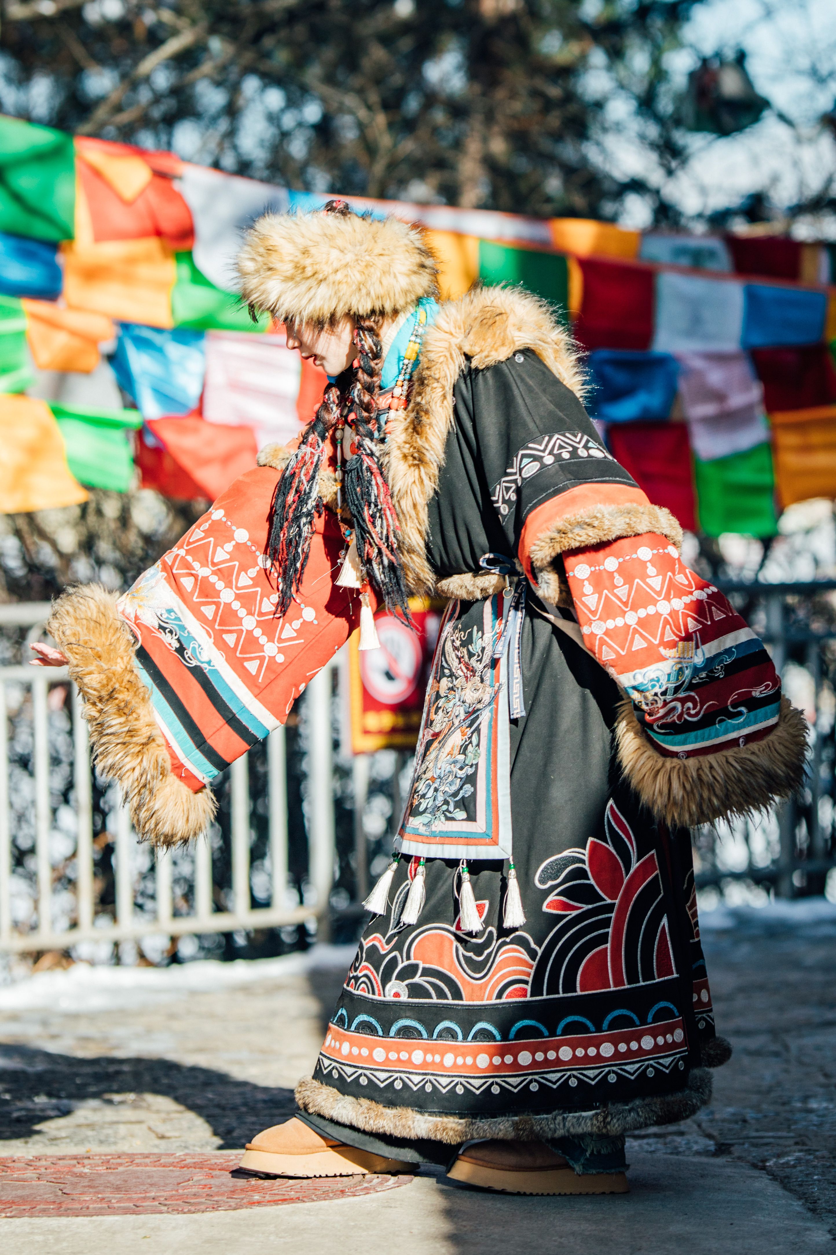 Woman in Traditional Clothing in Festival · Free Stock Photo
