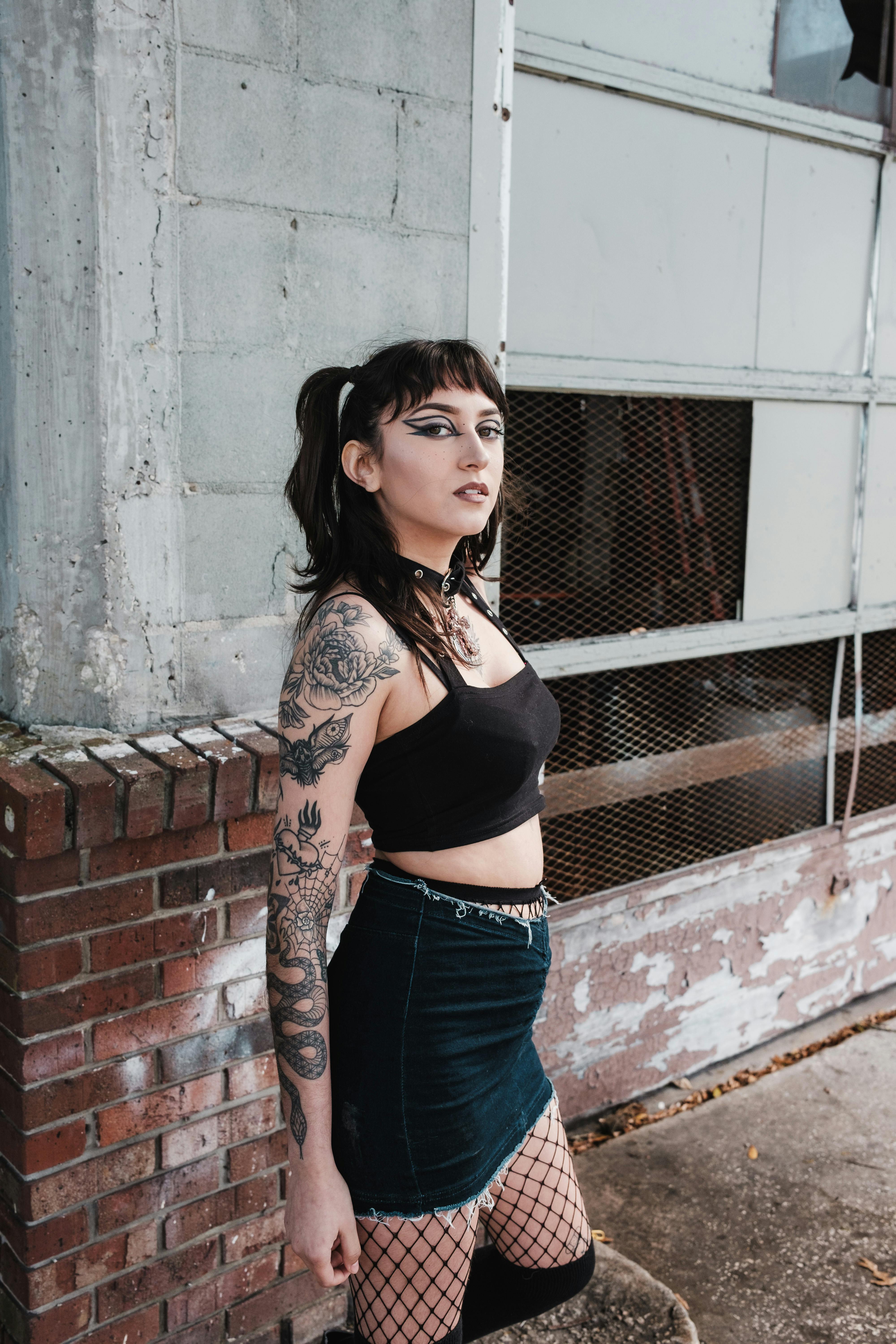 Trad Goth Photos, Download The BEST Free Trad Goth Stock Photos & HD Images