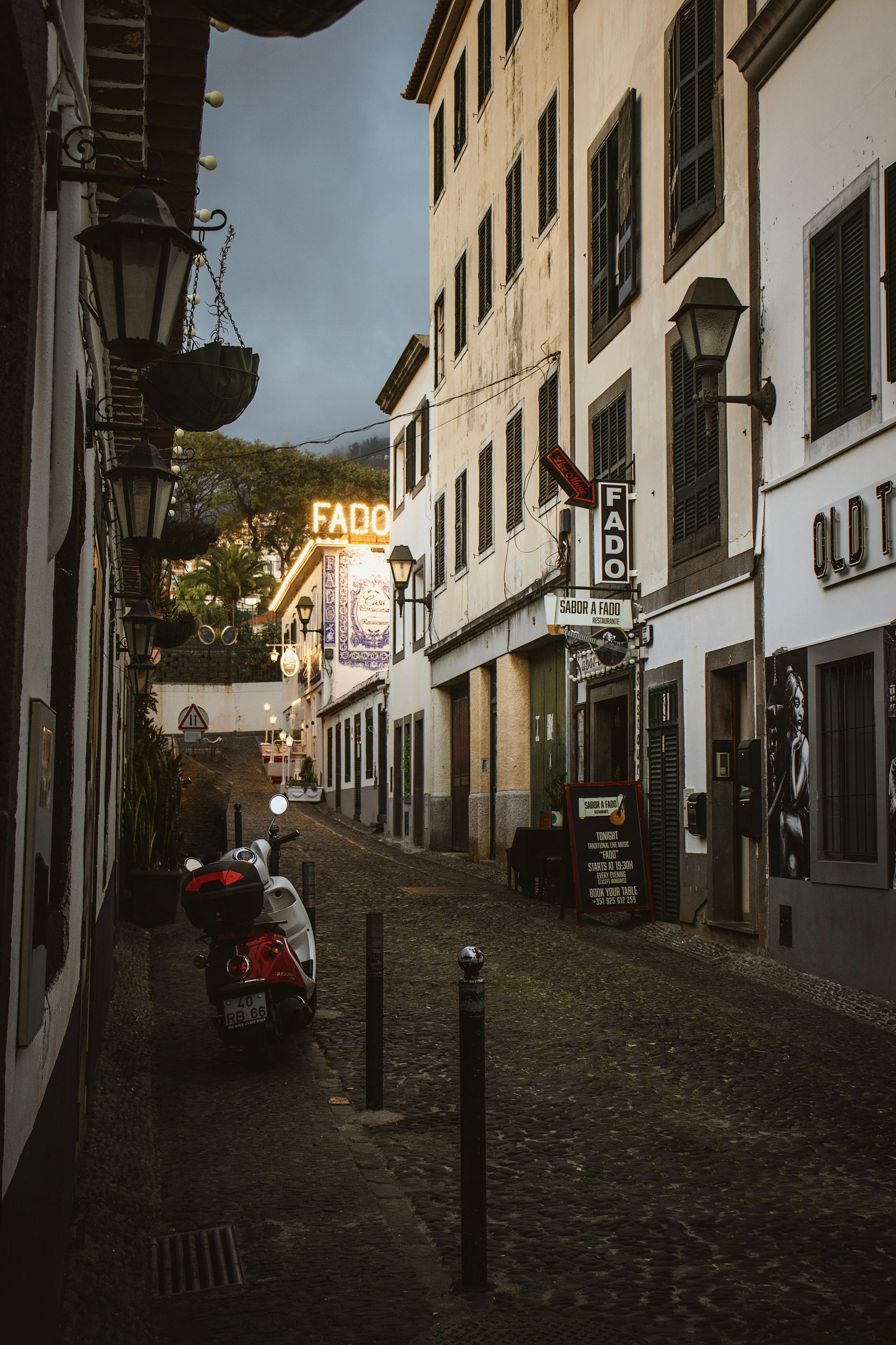 Fado Sign Photos, Download The BEST Free Fado Sign Stock Photos & HD Images