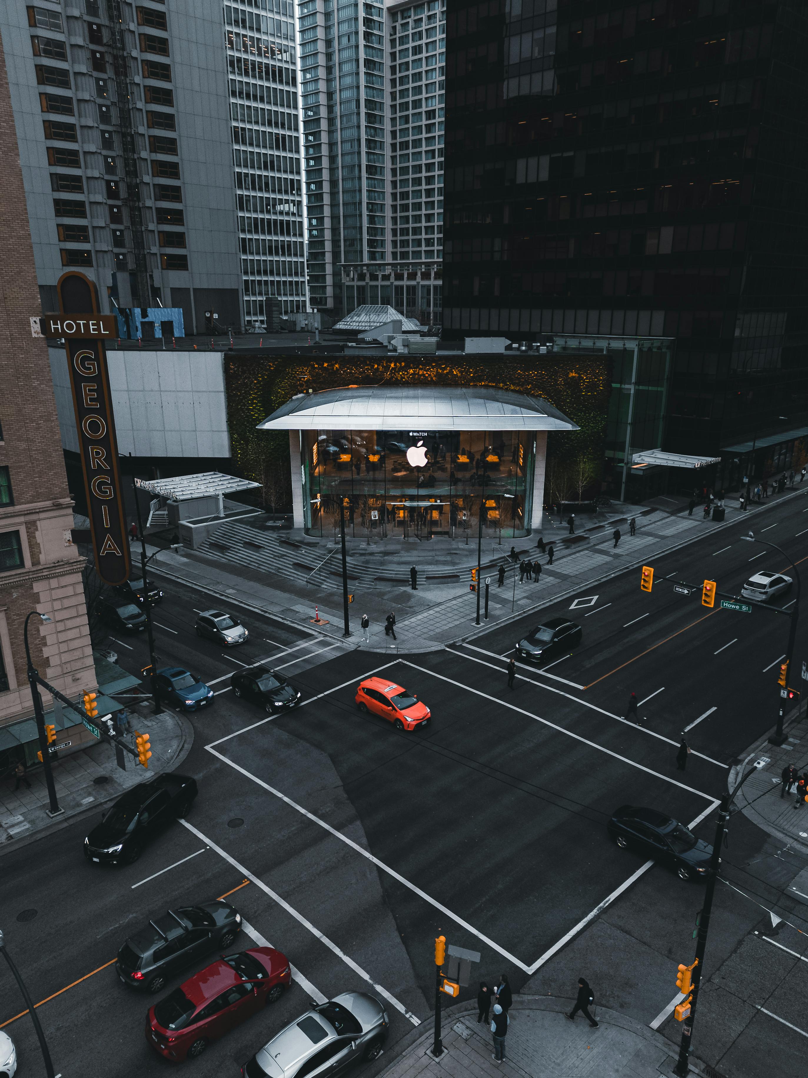 Apple Pacific Centre in Vancouver · Free Stock Photo