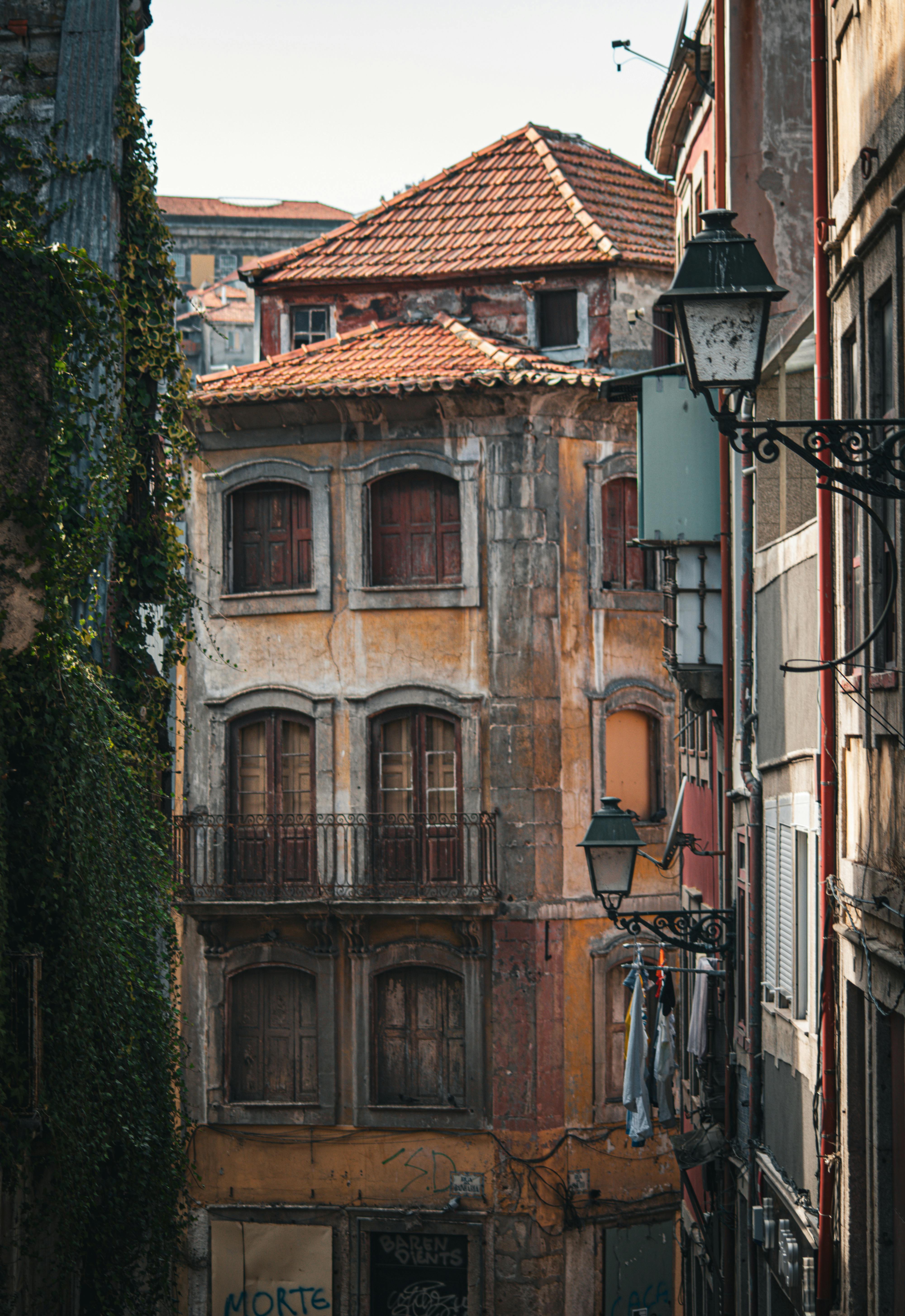 Old building · Free Stock Photo