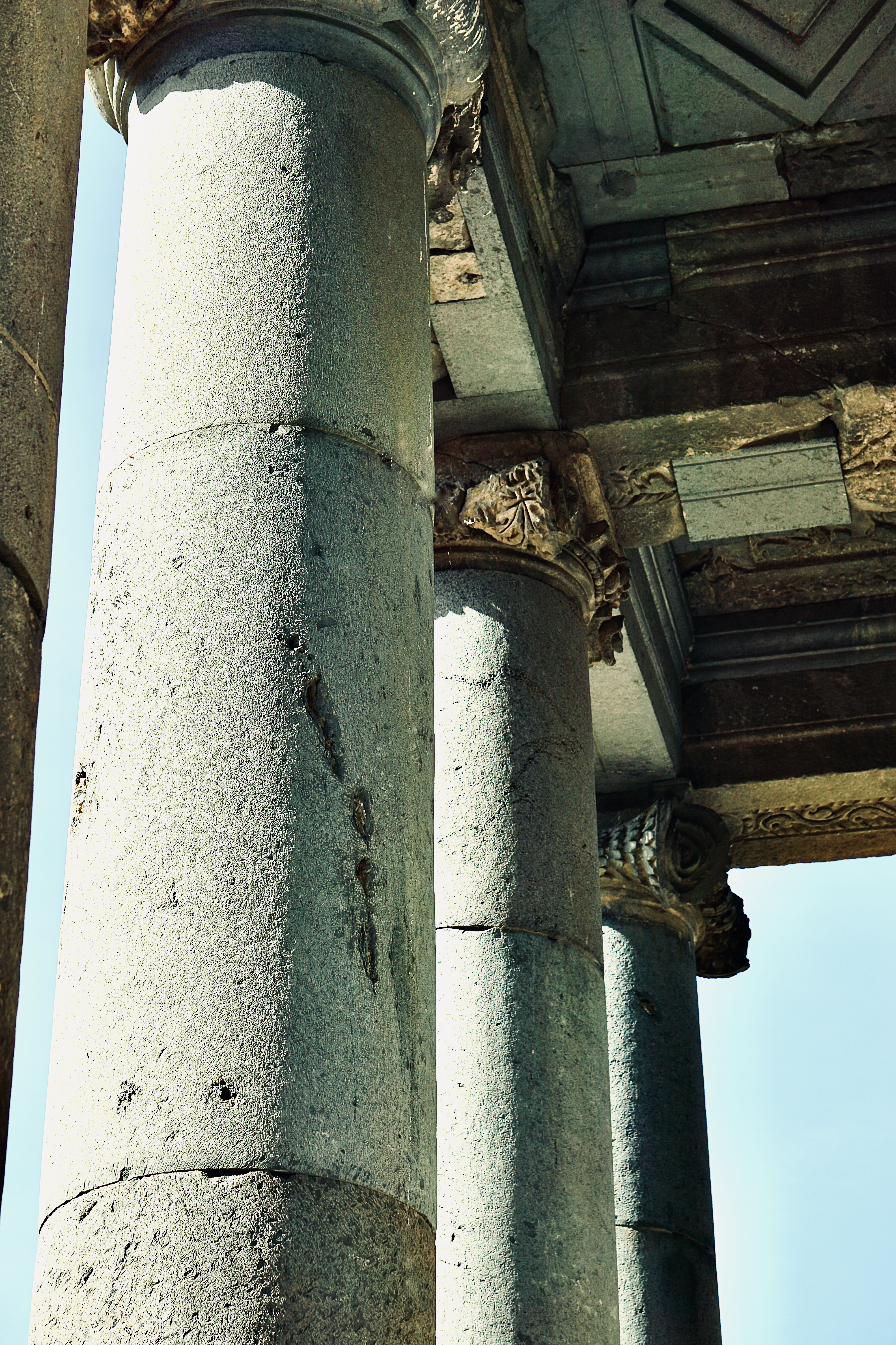 Close-up of Pillars of an Ancient Temple · Free Stock Photo