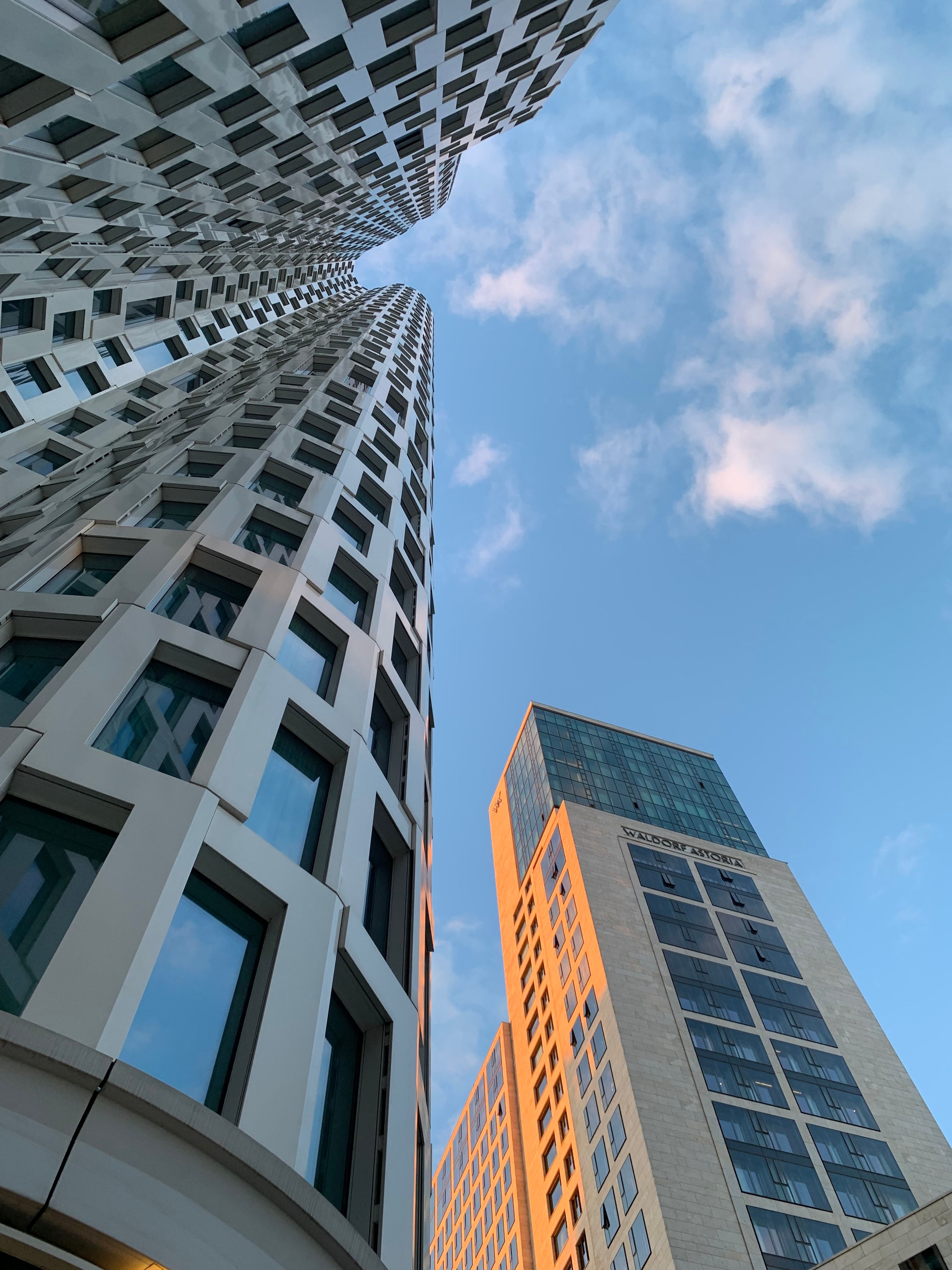 lookup · Free Stock Photo