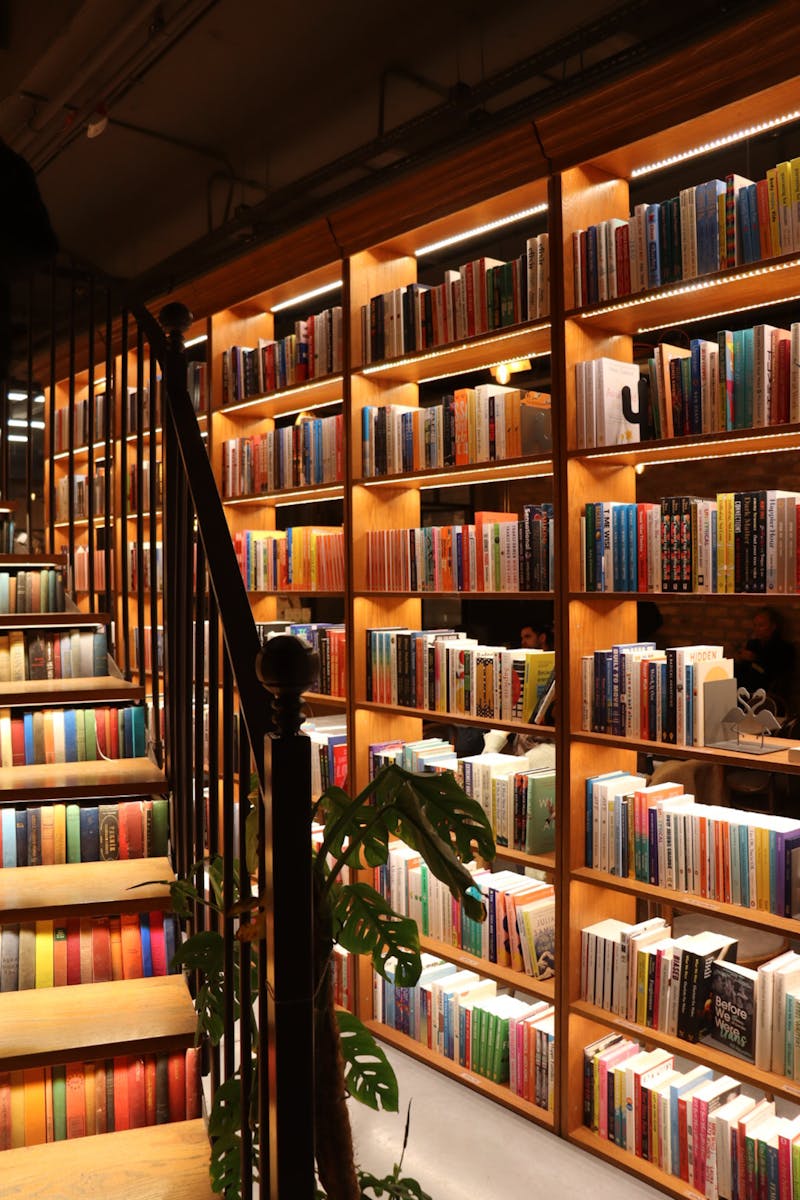 Hunter Bookstore Photos, Download The BEST Free Hunter Bookstore Stock ...