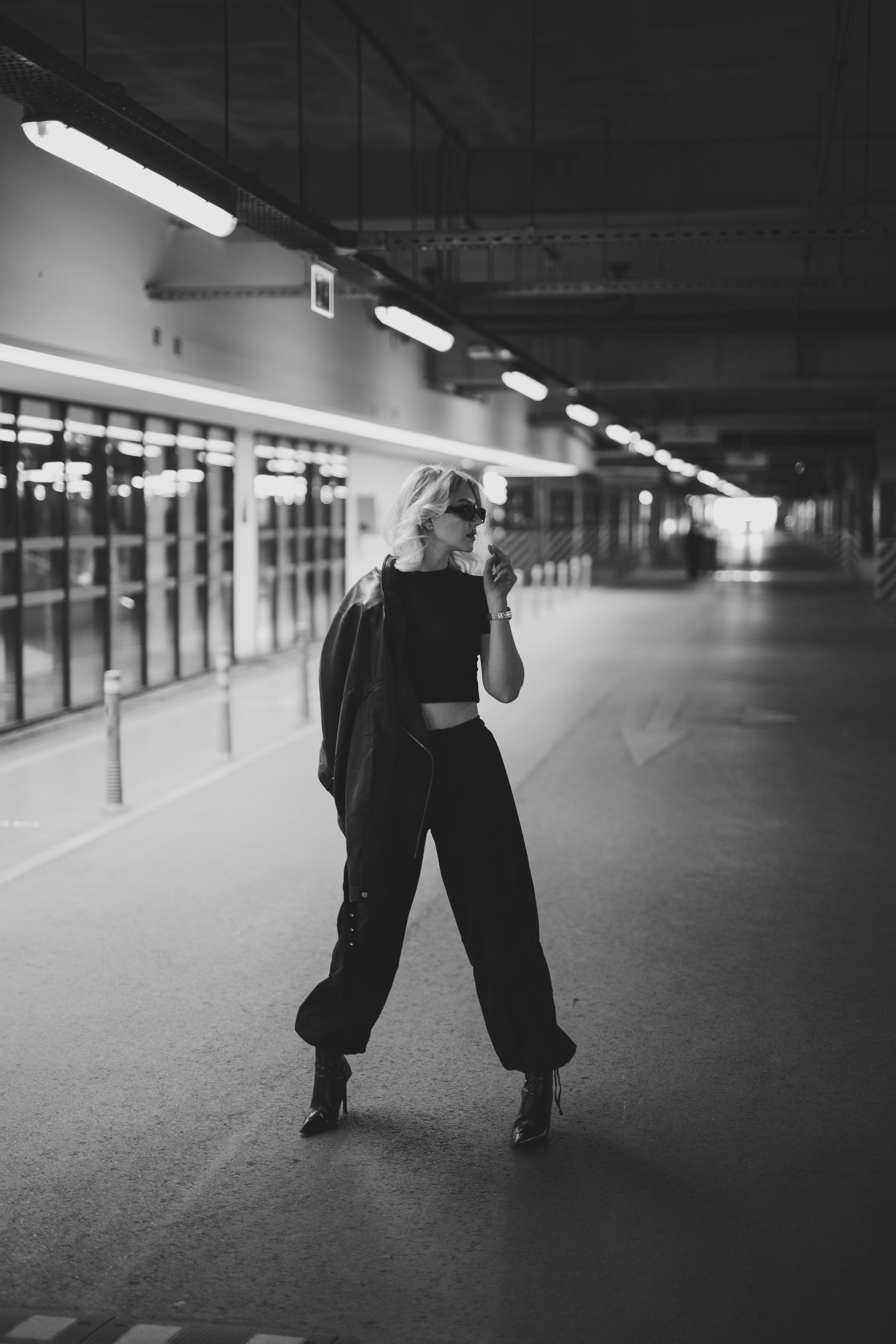 Blonde Model Posing In the Subway · Free Stock Photo