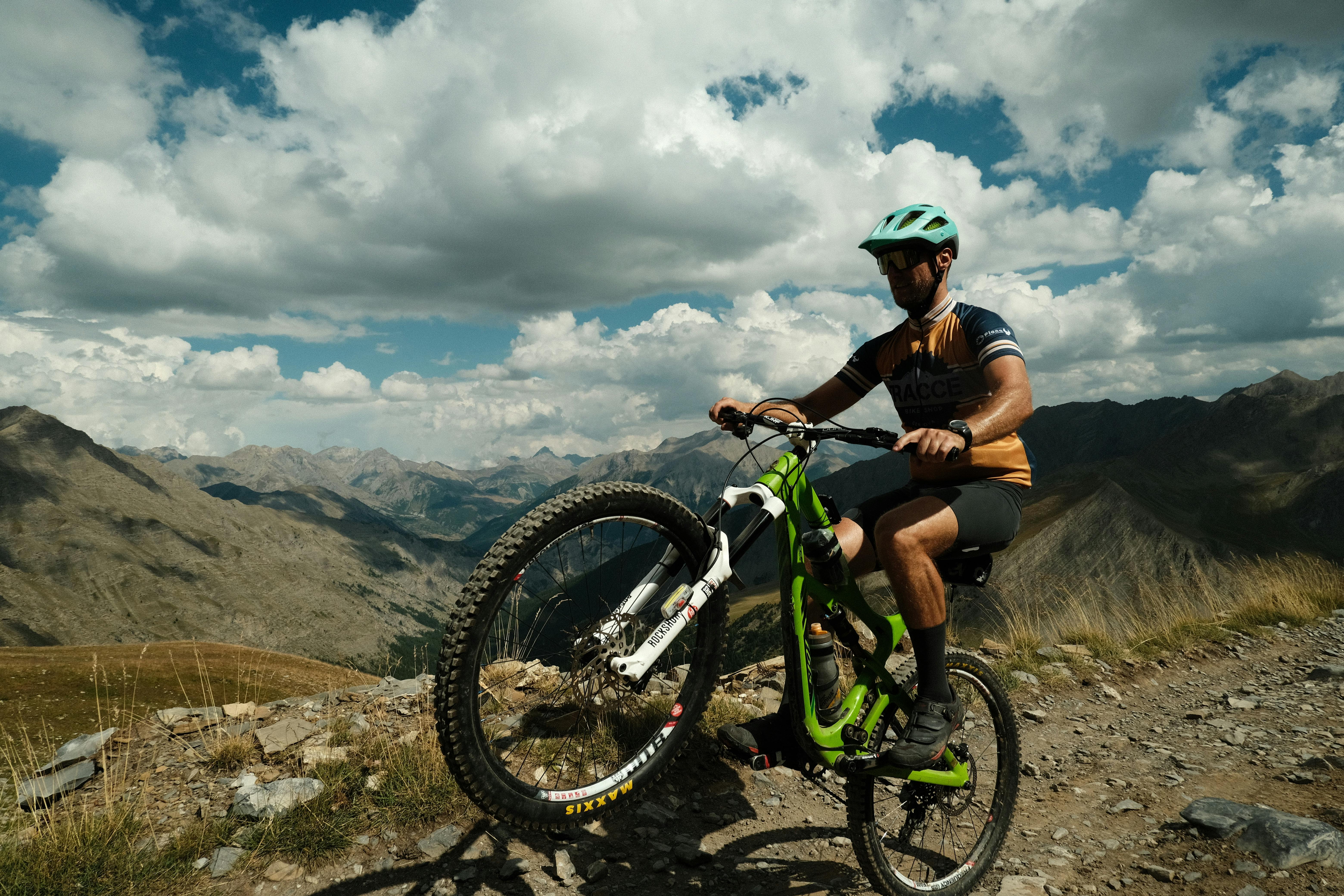 Flash Mtb Photos, Download The BEST Free Flash Mtb Stock Photos & HD Images