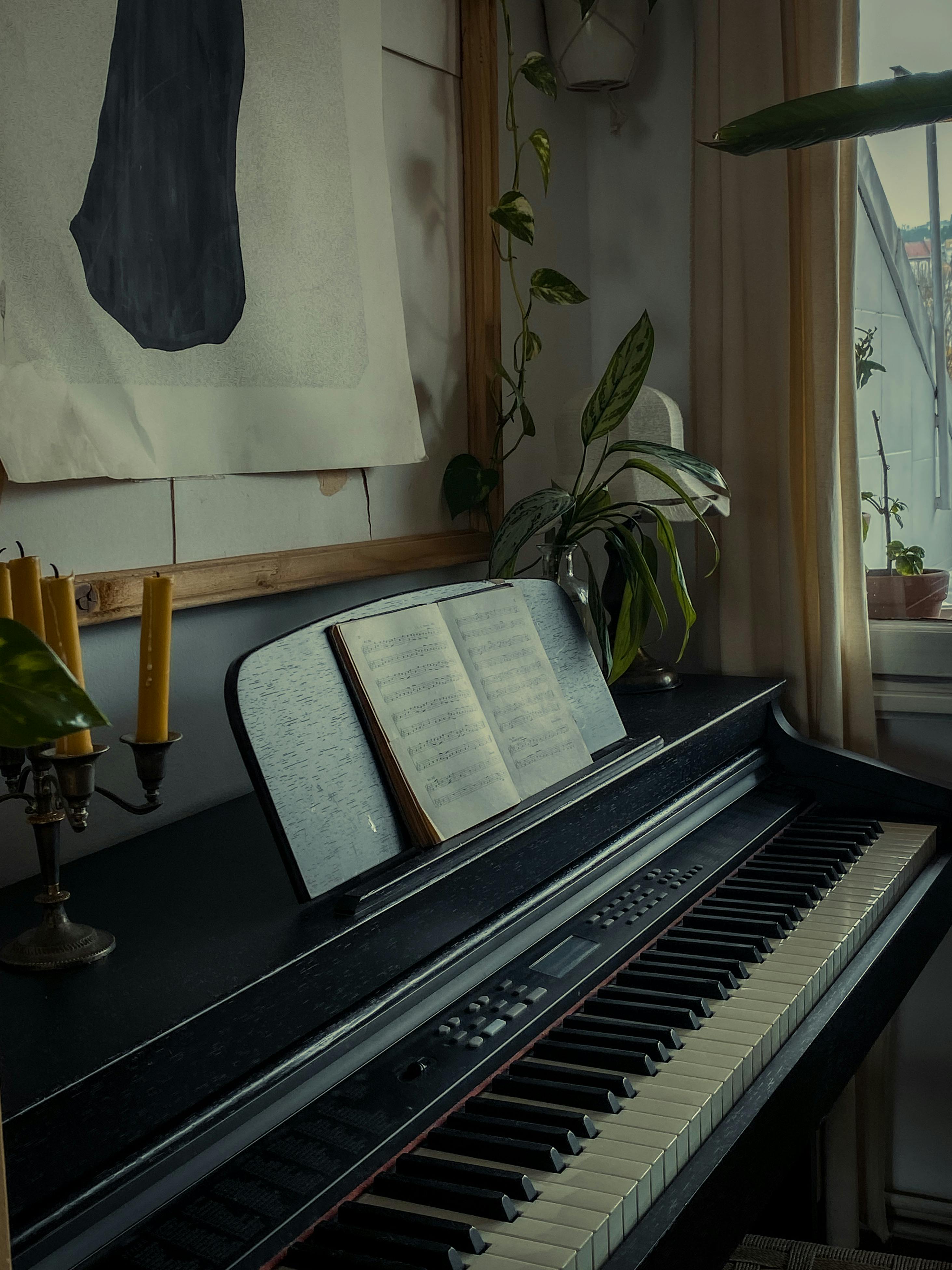 Ww2 Piano Photos, Download The BEST Free Ww2 Piano Stock Photos & HD Images