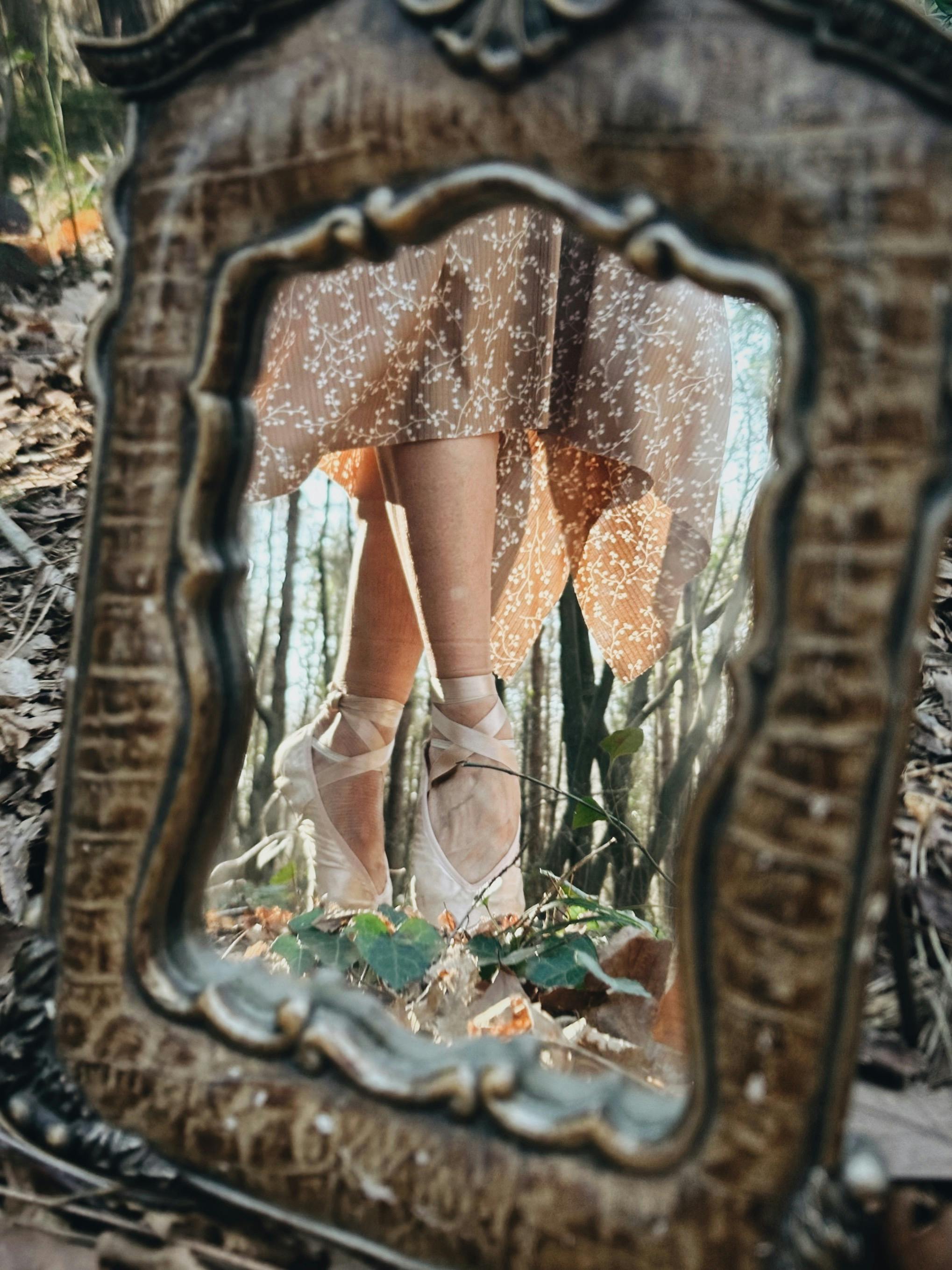 Ballerina Legs Reflection in Mirror · Free Stock Photo