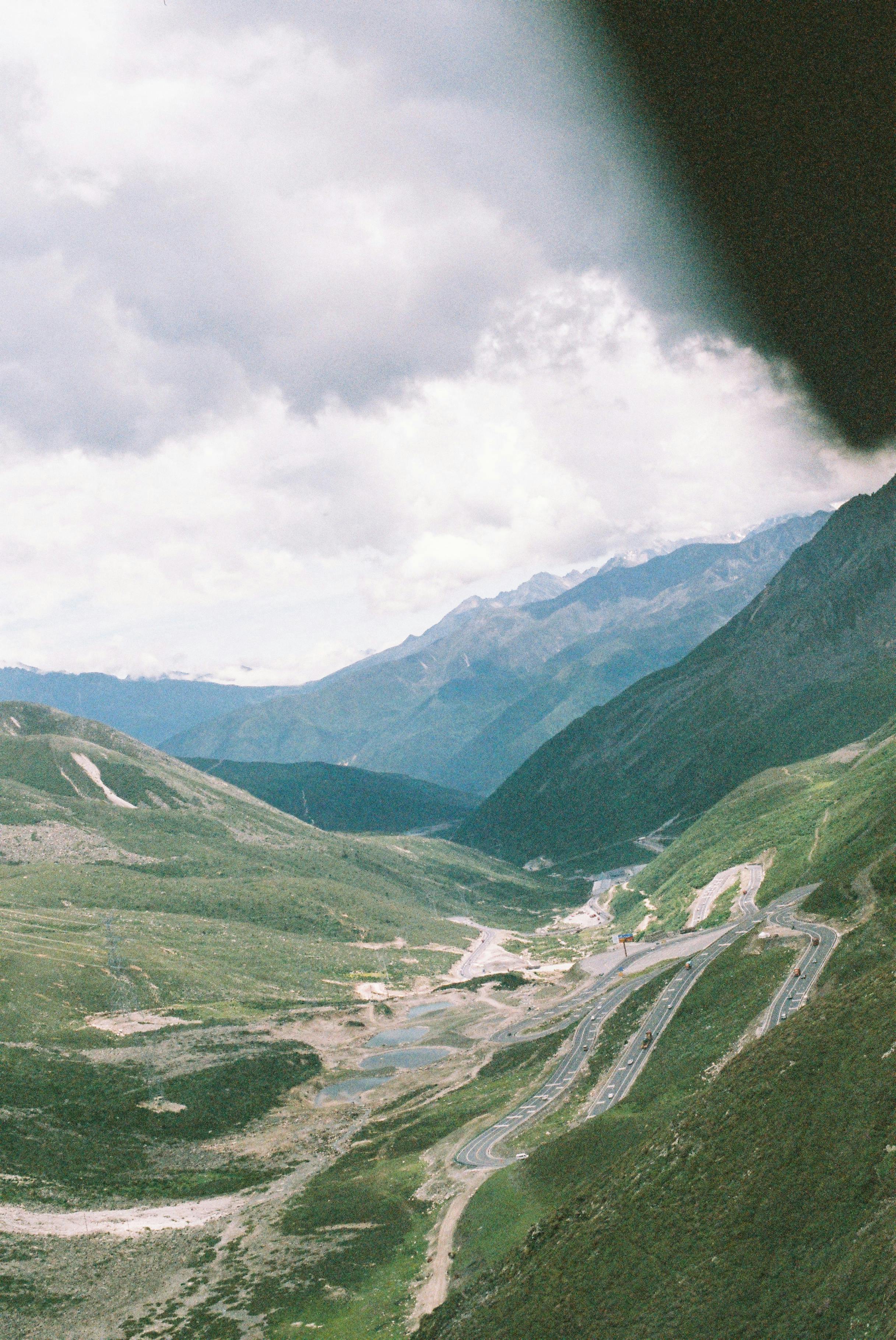 Bird's Eye View of Winding Road · Free Stock Photo