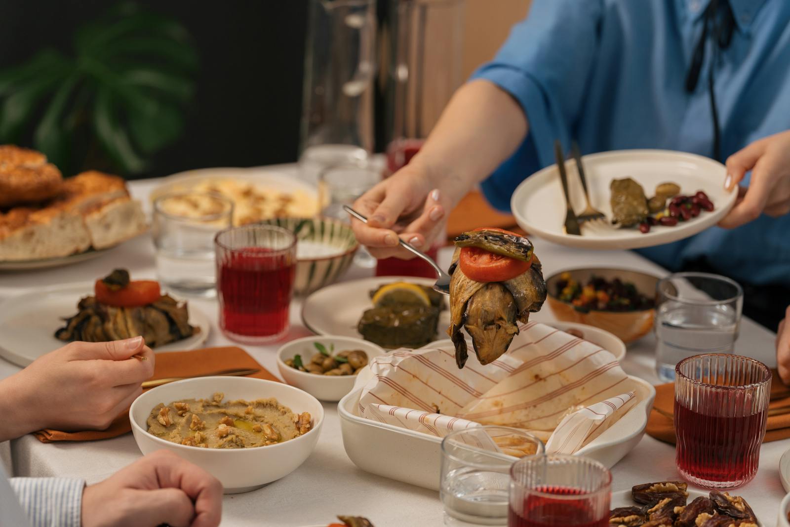 People At Table Photos, Download The BEST Free People At Table Stock ...