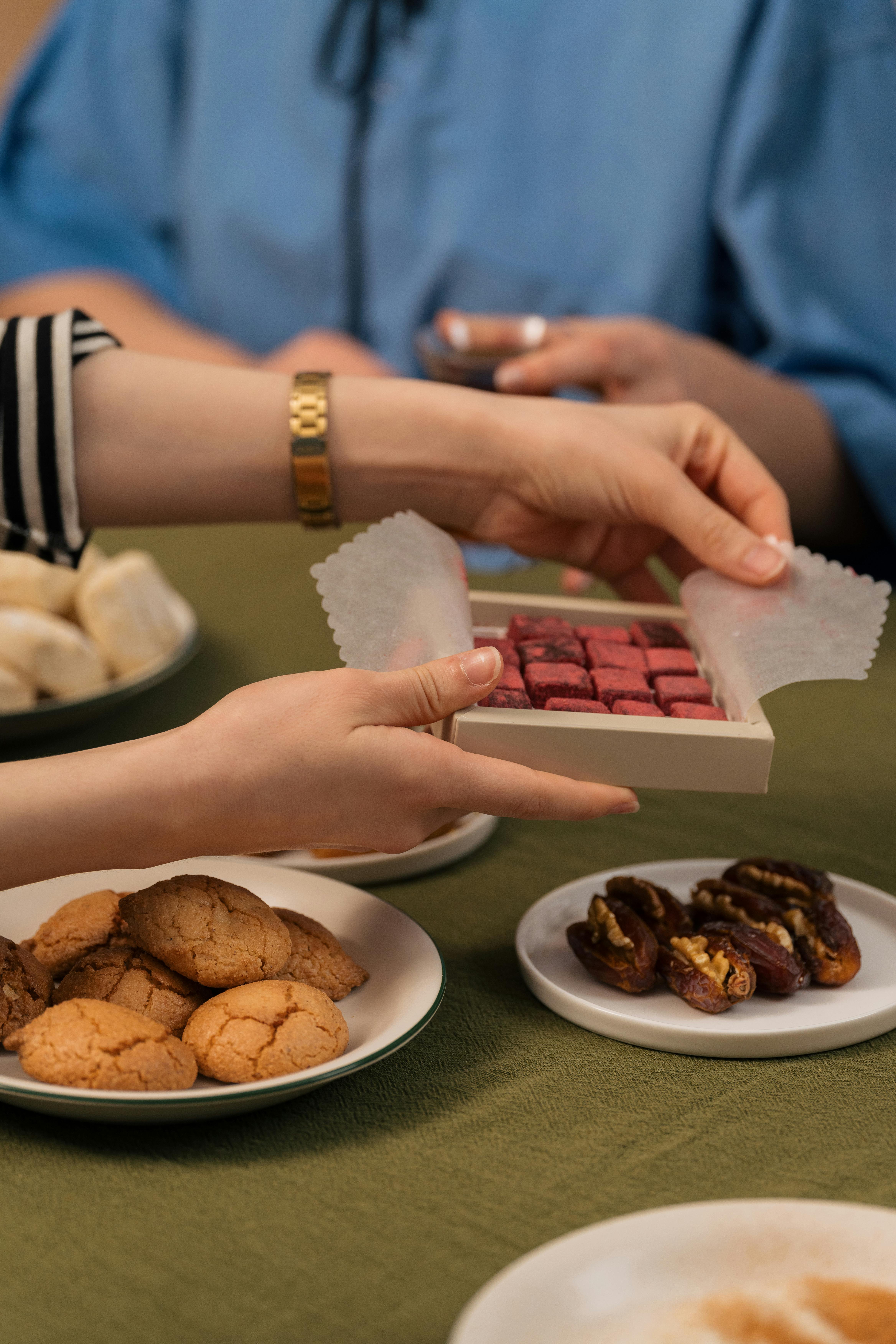 Sweets Pic On Width Photos, Download The BEST Free Sweets Pic On Width ...