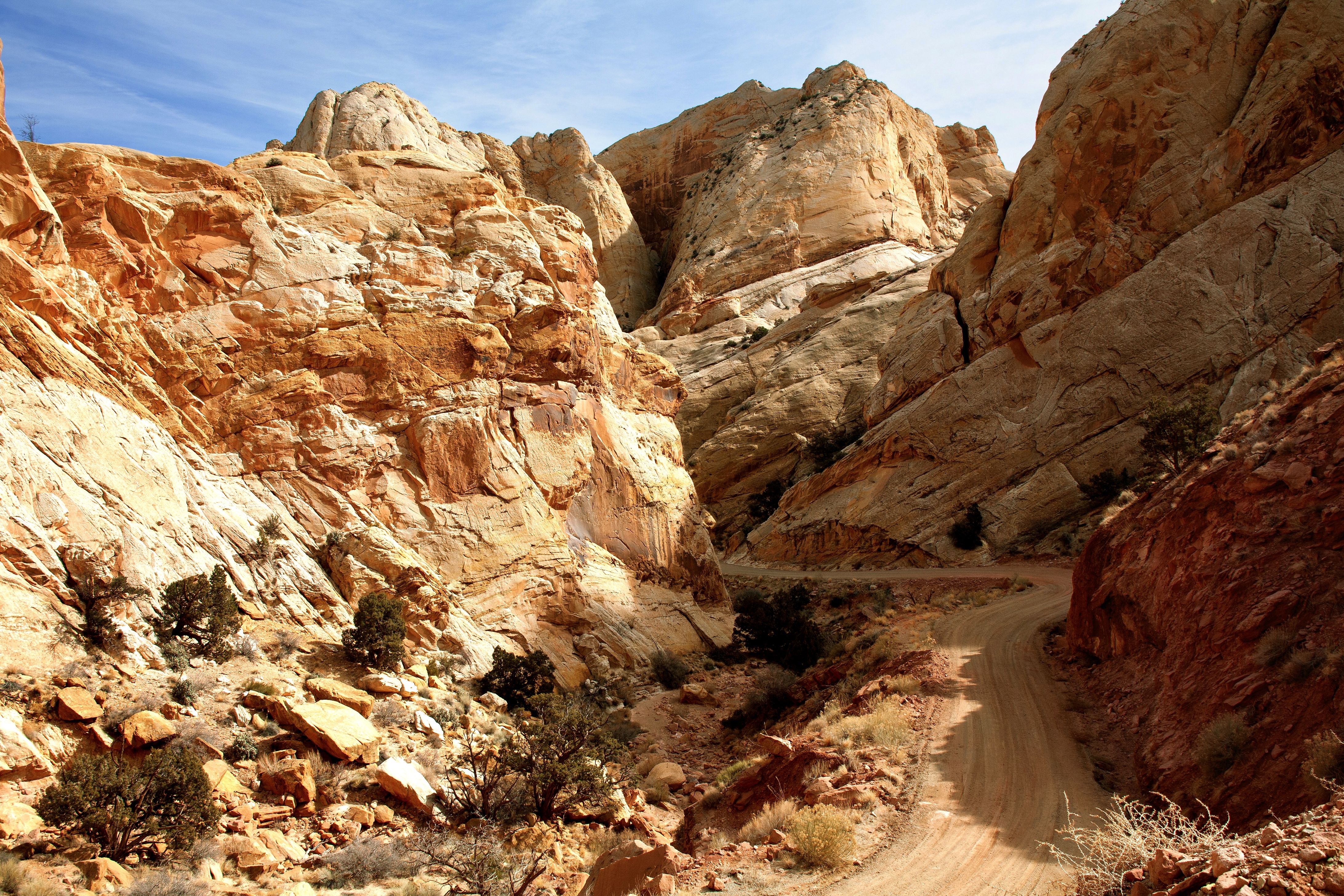 Sandstone Formations of Burr Trail Switchbacks · Free Stock Photo