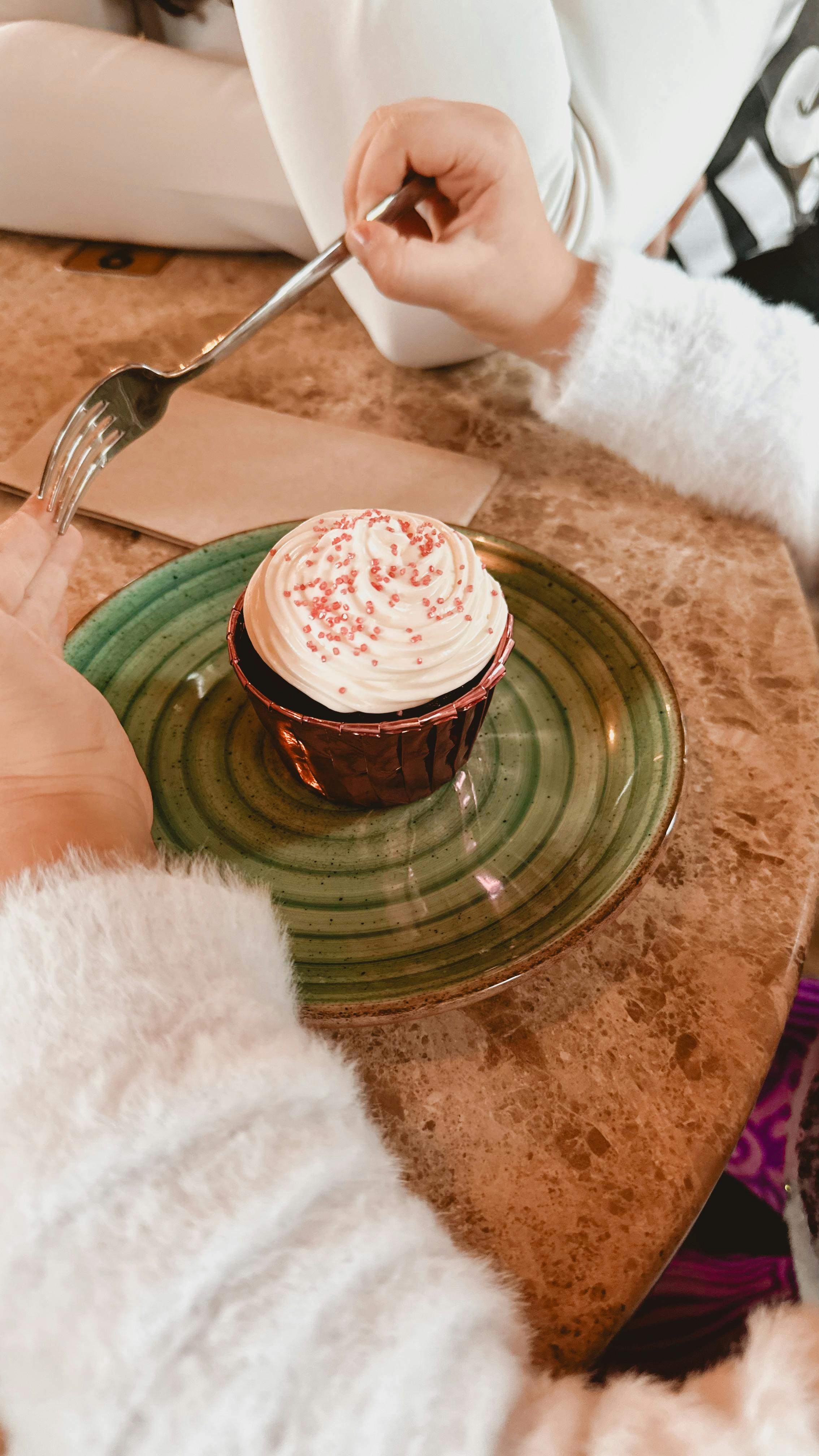 Sense Of Indulgence In Luxury Photos, Download The BEST Free Sense Of ...