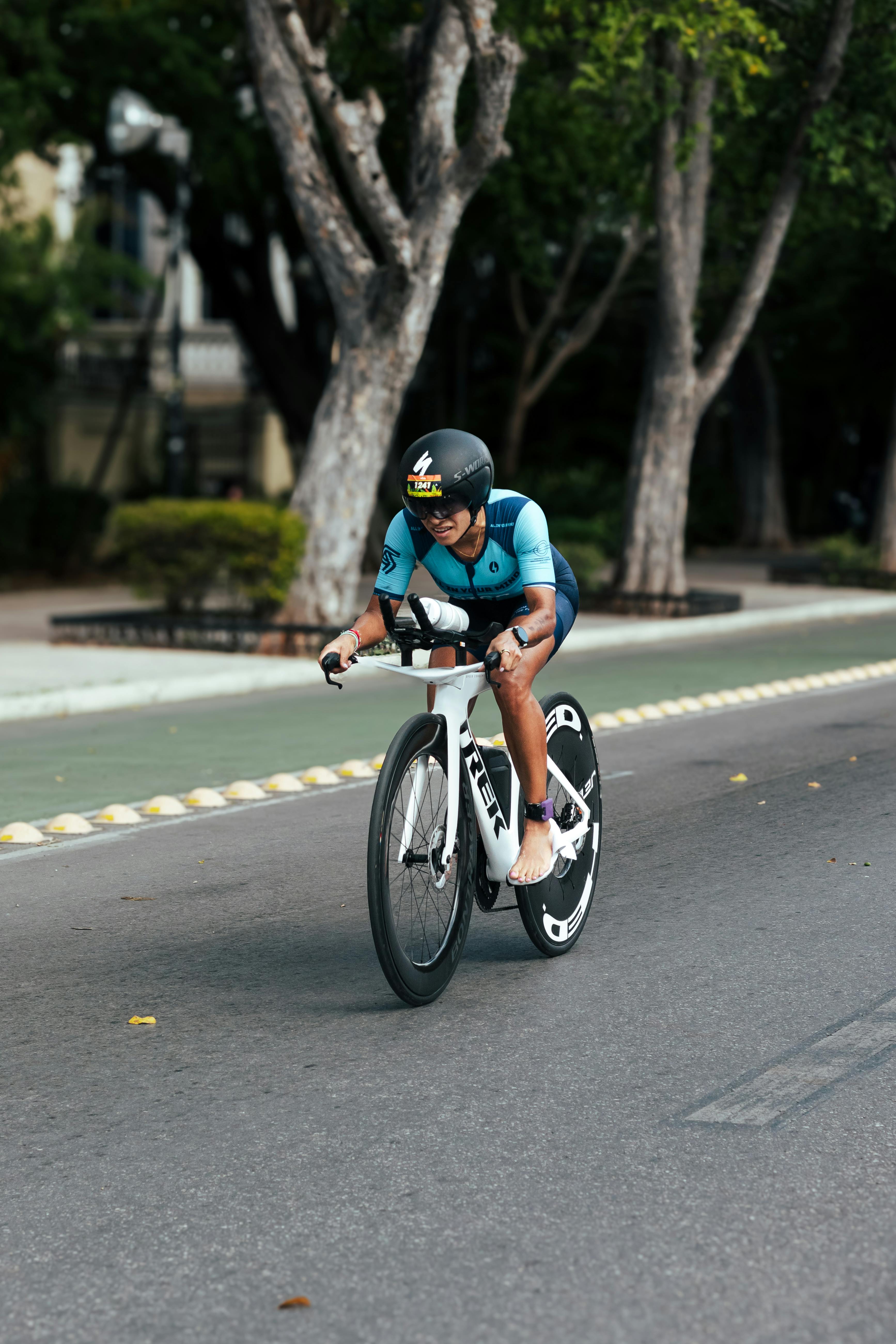 Biker riding Road Bike · Free Stock Photo