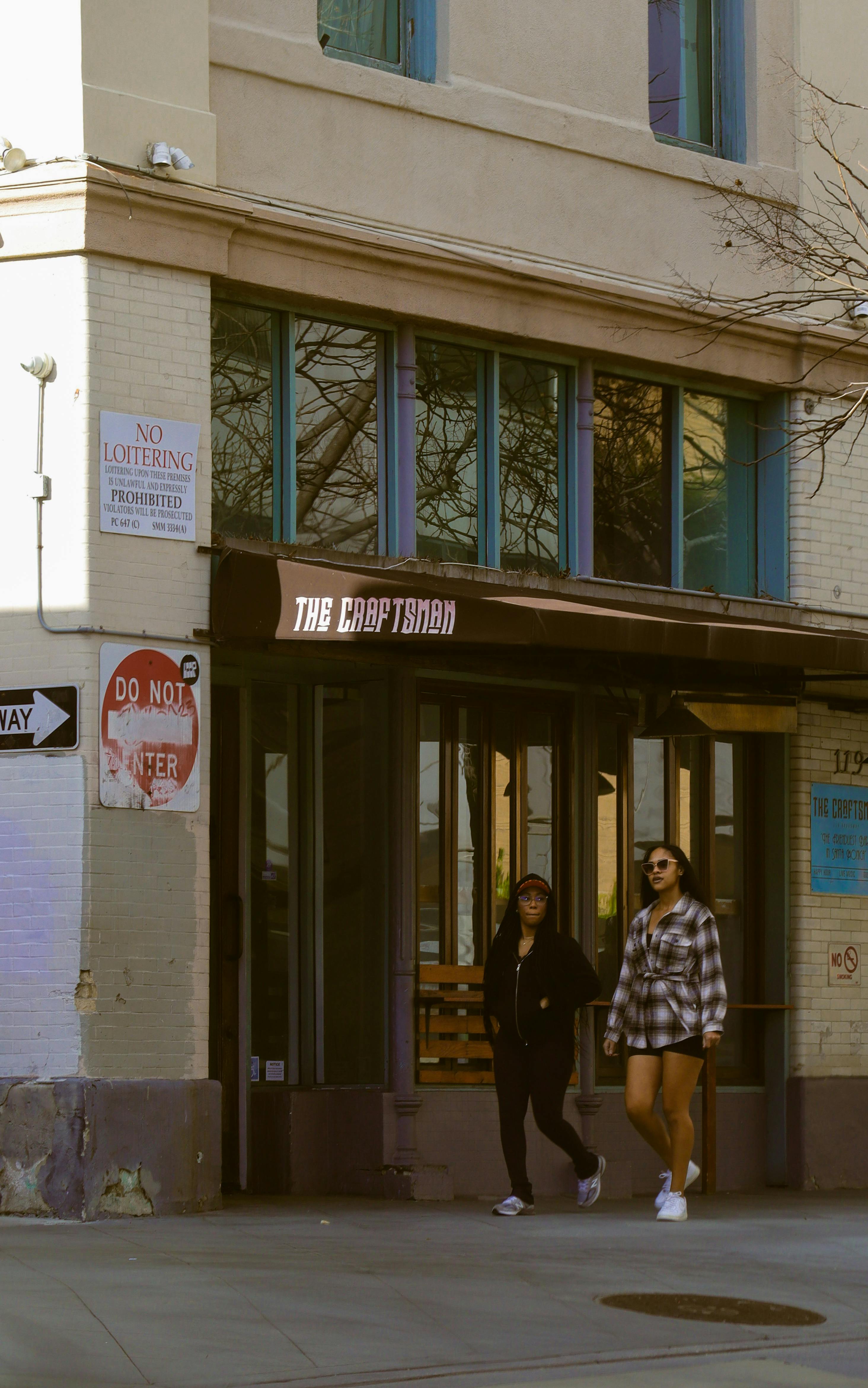 Raining Cafe Photos, Download The BEST Free Raining Cafe Stock Photos ...