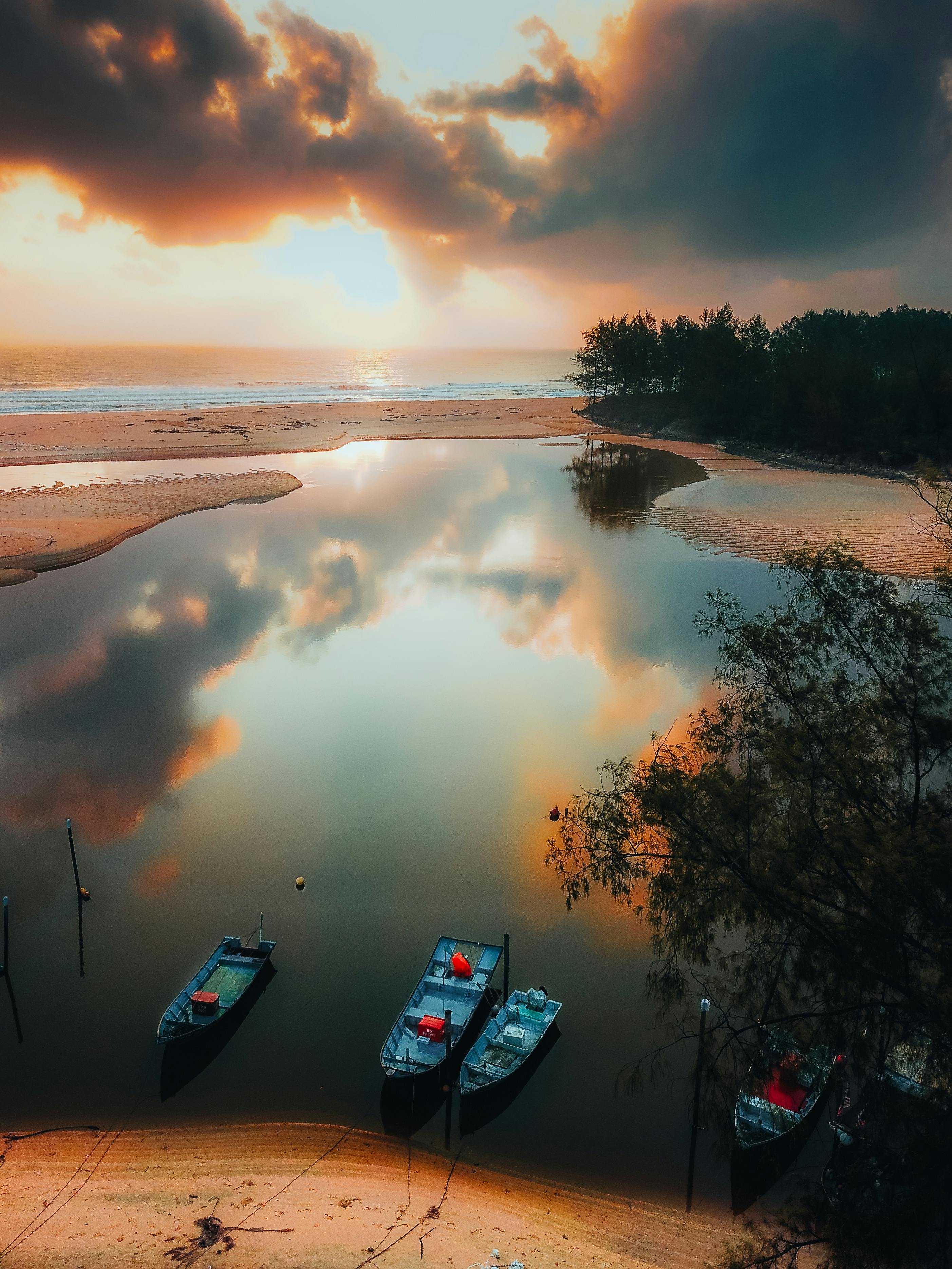 Aerial Photo of Boat on Sea · Free Stock Photo