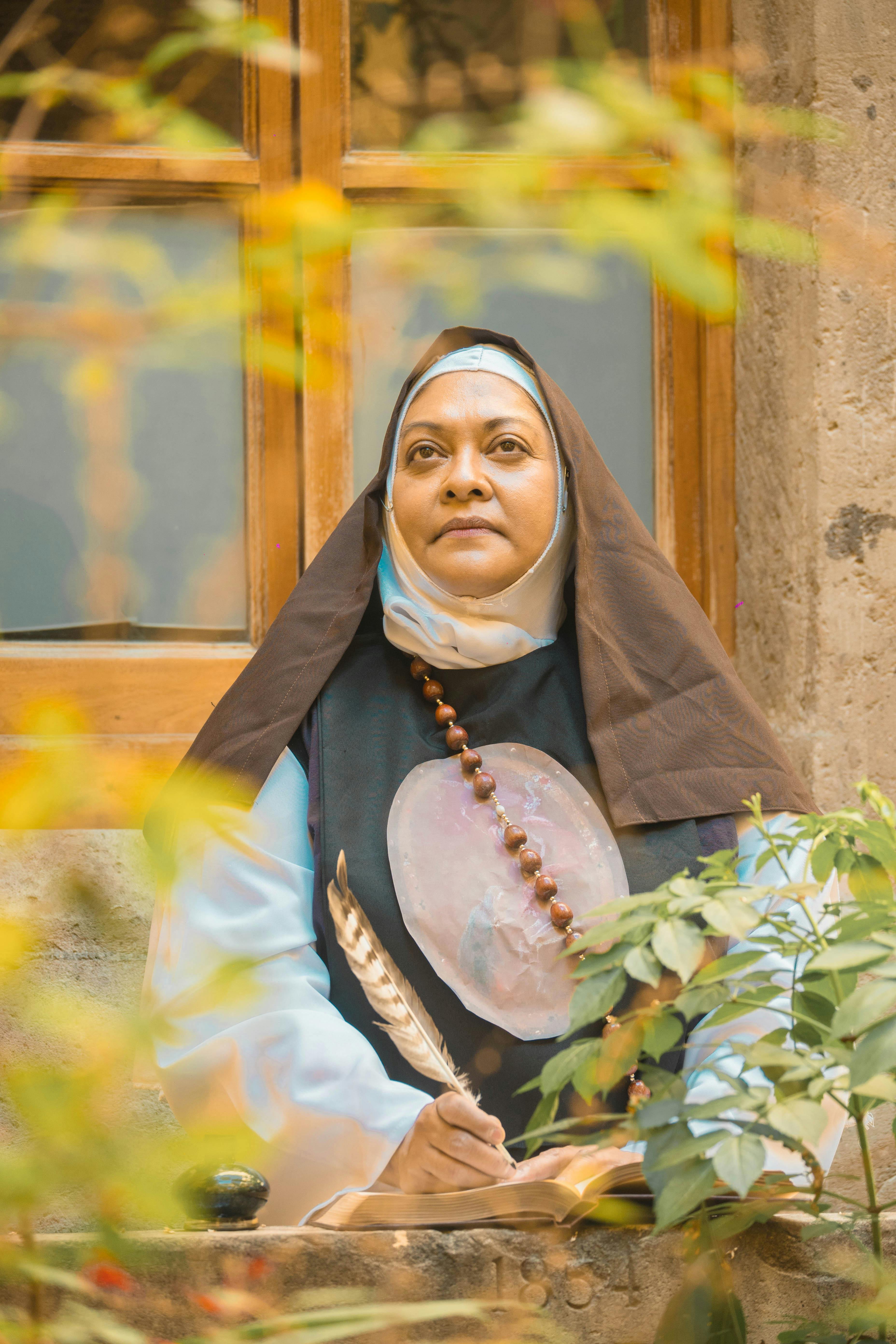 Portrait of Nun · Free Stock Photo