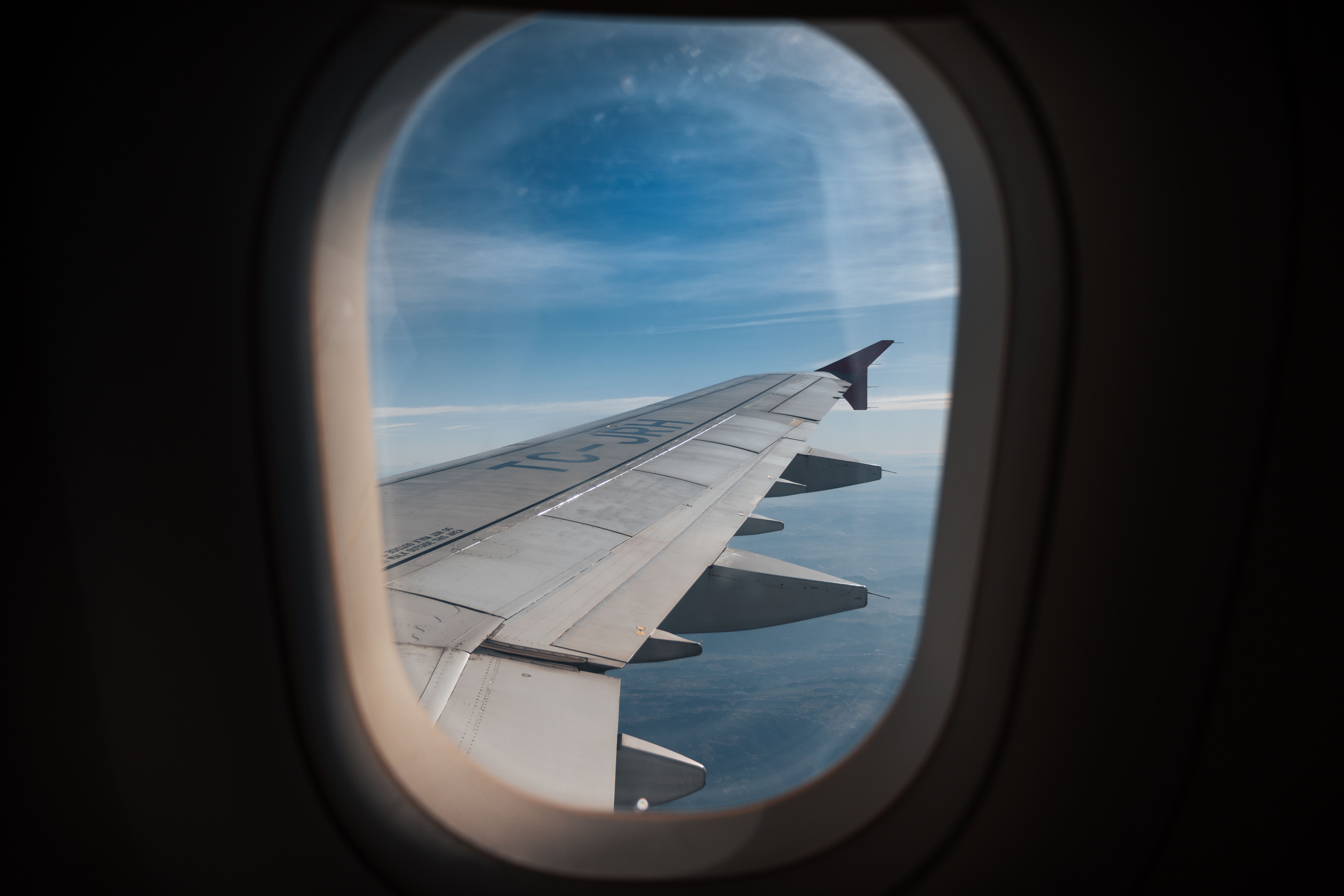 Airplane Flying Photos, Download The BEST Free Airplane Flying Stock ...
