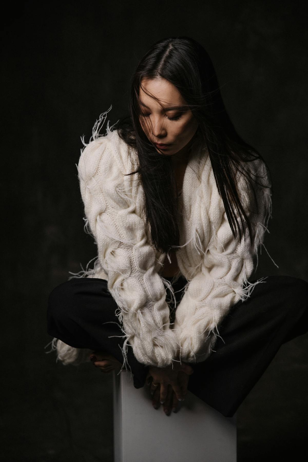 Looking Down Photos, Download The BEST Free Looking Down Stock Photos ...