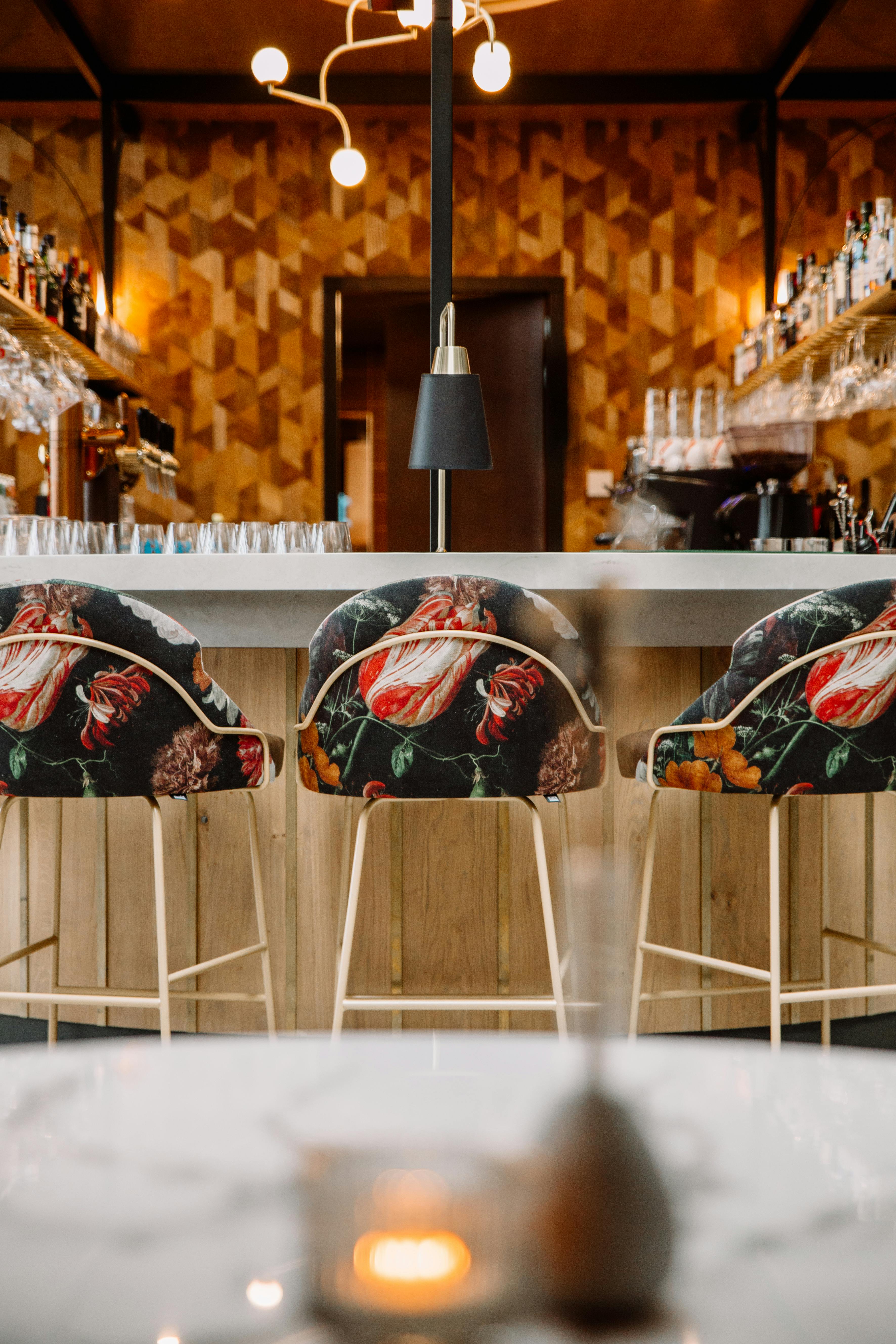 Chairs around Bar Counter · Free Stock Photo