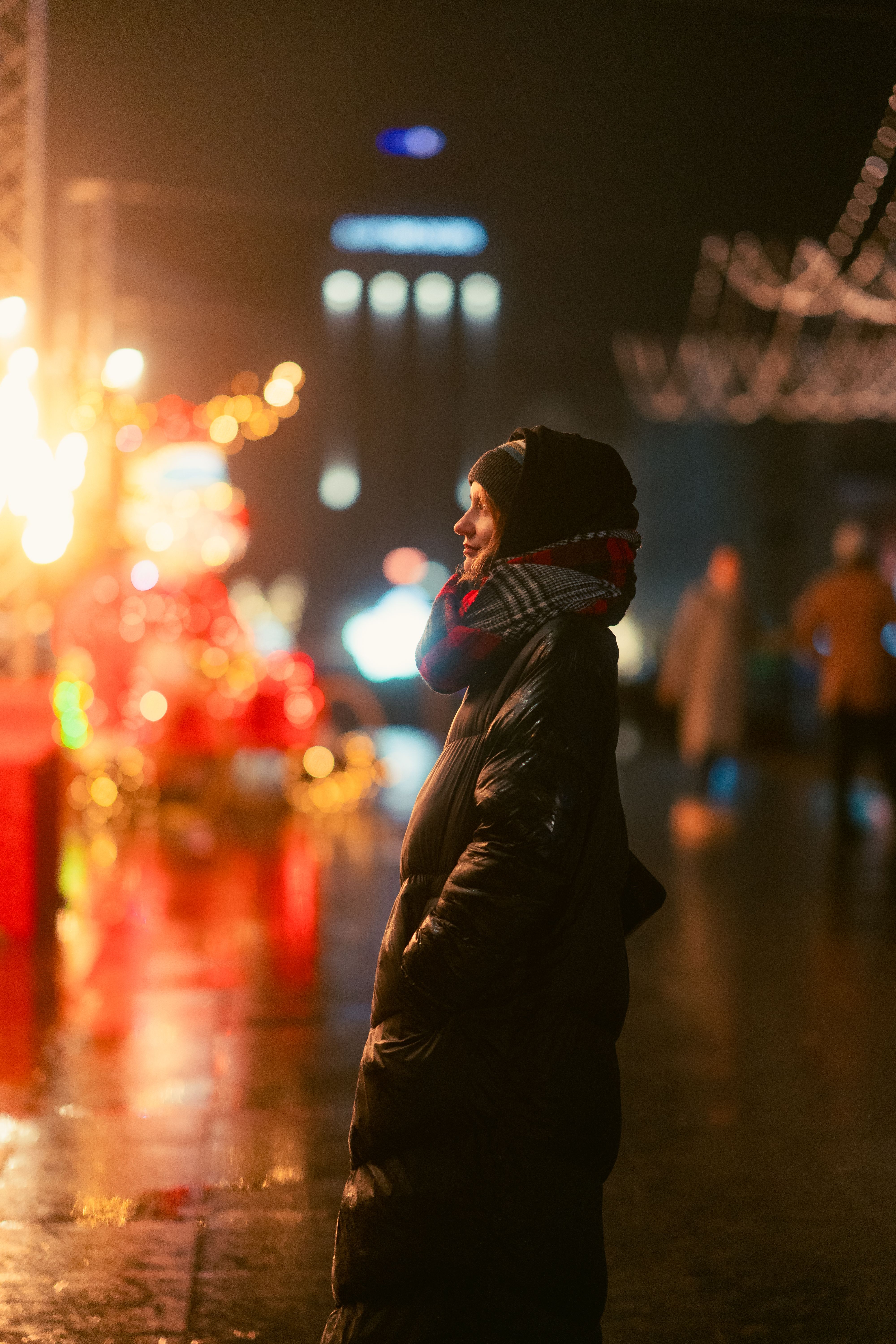 Passerby At Night Photos, Download The BEST Free Passerby At Night ...