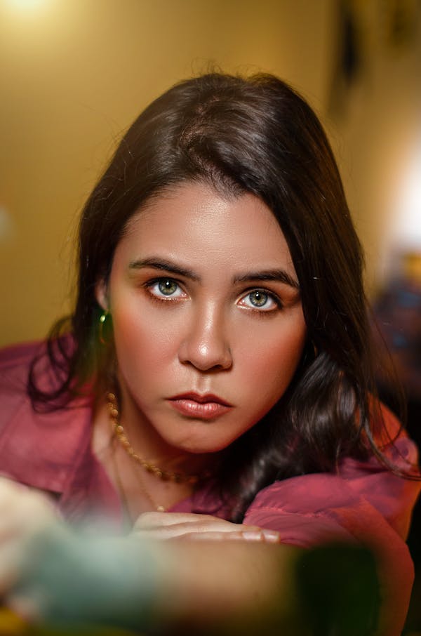 Woman Serious Face Photos, Download The BEST Free Woman Serious Face ...