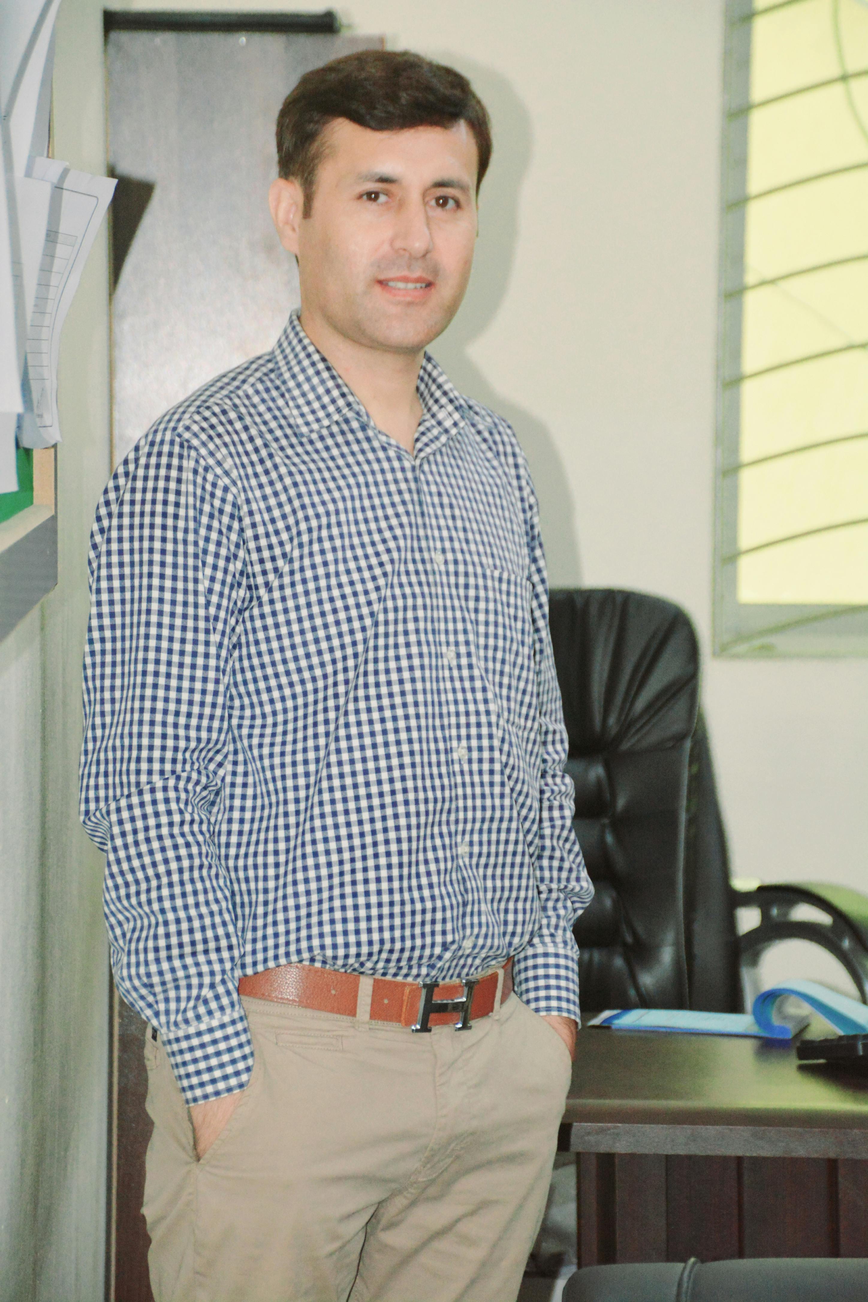 Atta Uddin · Free Stock Photo