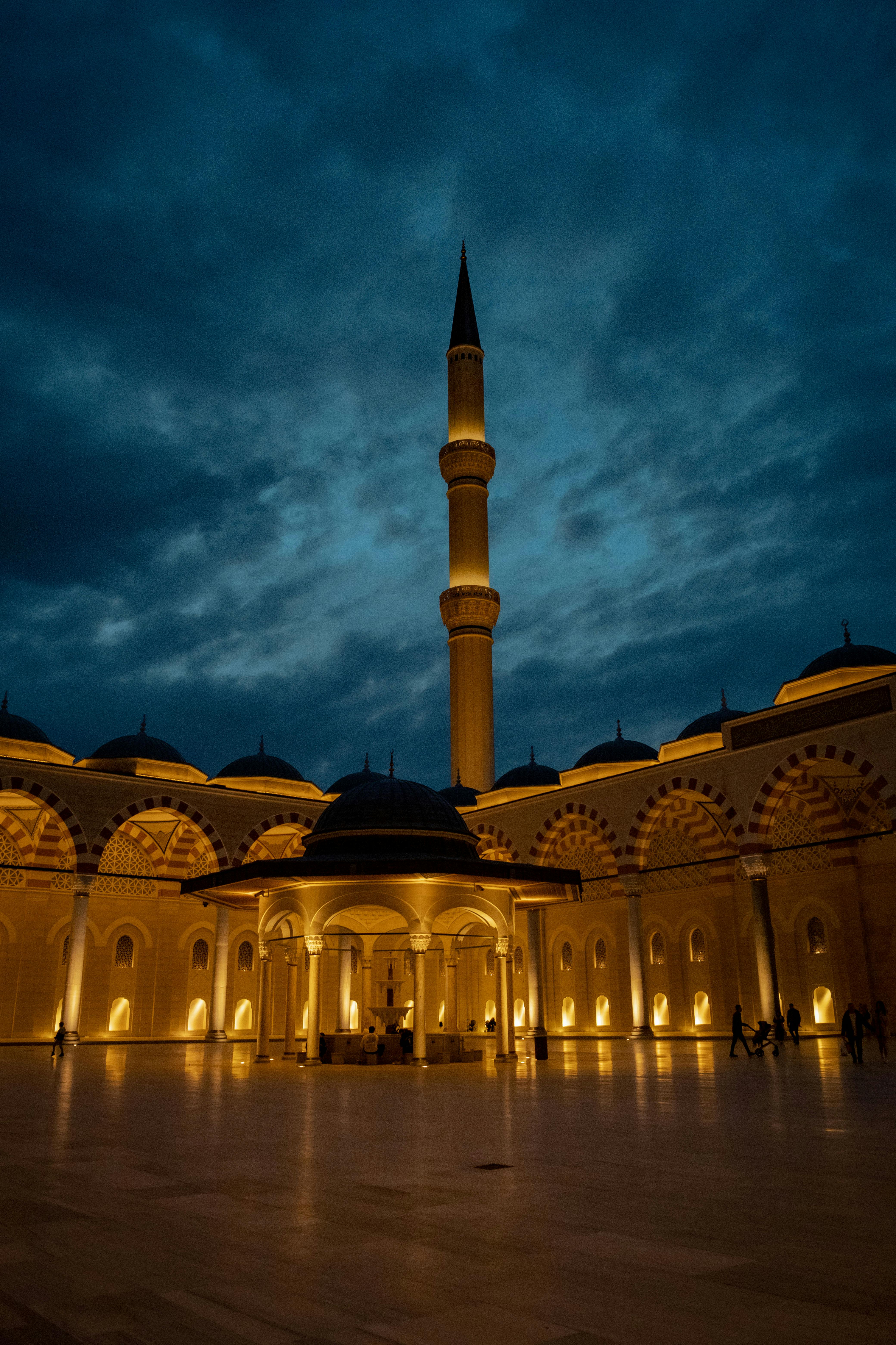 View of Illuminated Grand Camlica Mosque Courtyard at Night · Free ...