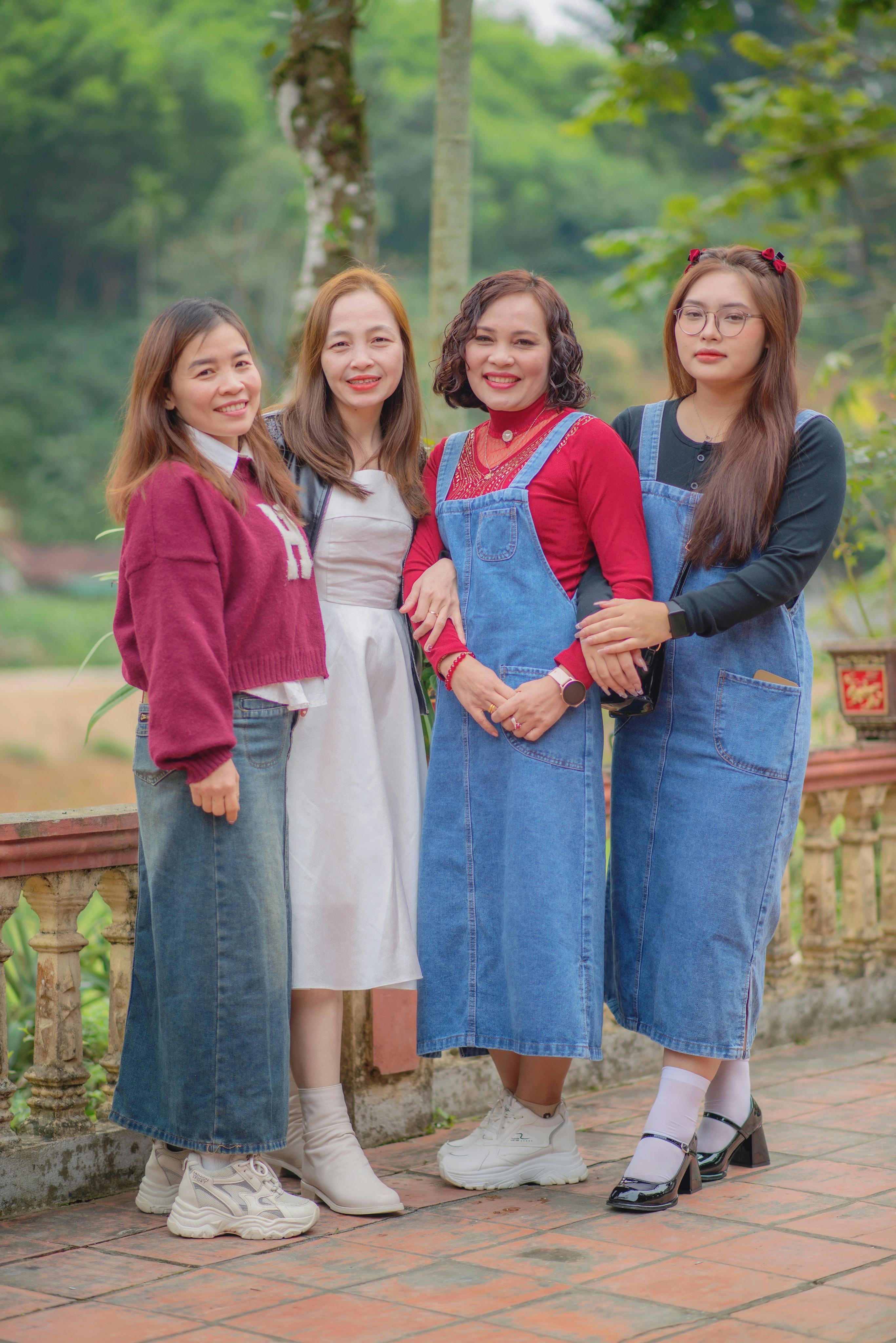 Group of Women Posing by the River · Free Stock Photo