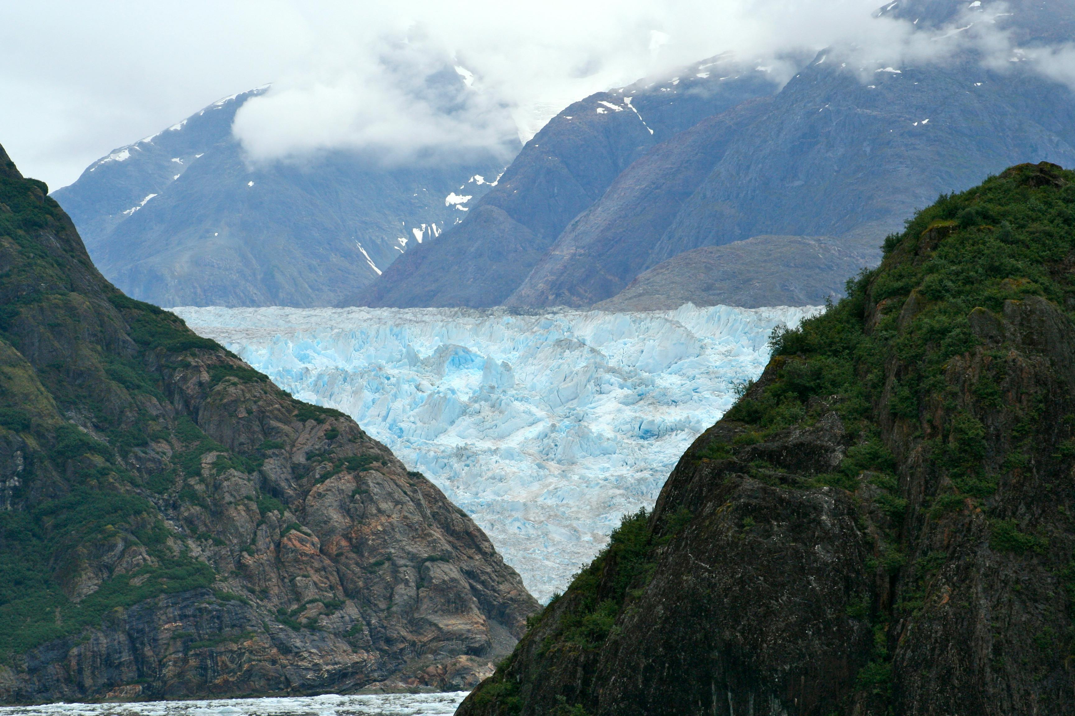 Alaska 18 Photos & Videos Collected by Susan