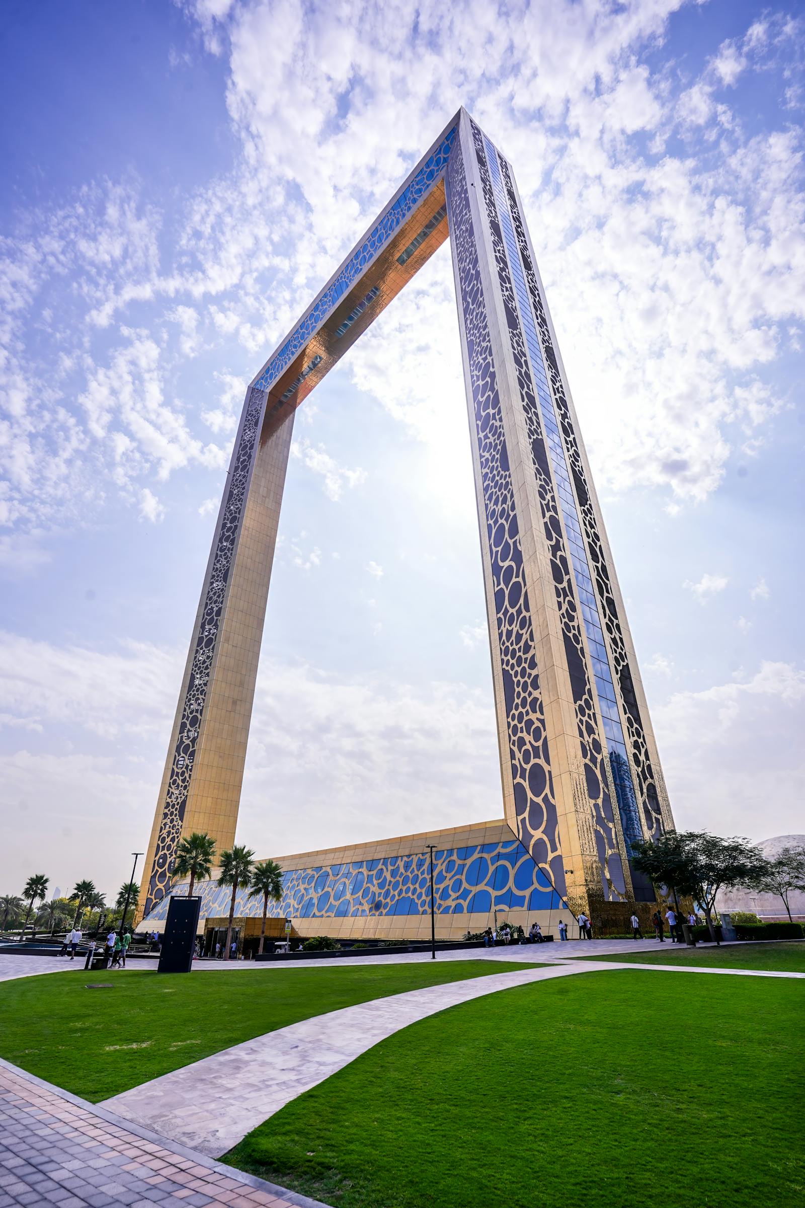 Dubai Frame Photos, Download The BEST Free Dubai Frame Stock Photos ...