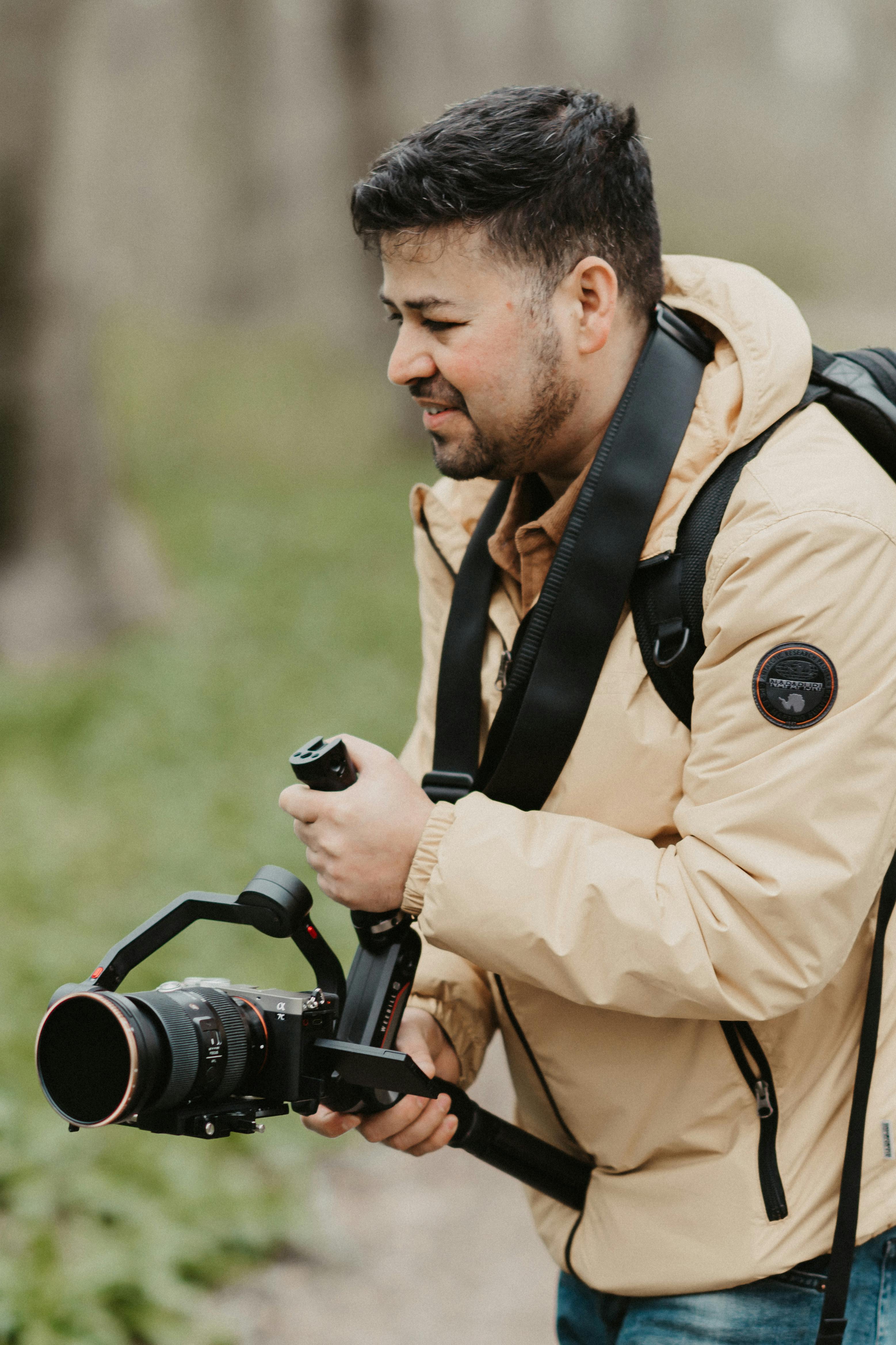 Professional Photographer Photos, Download The BEST Free Professional ...