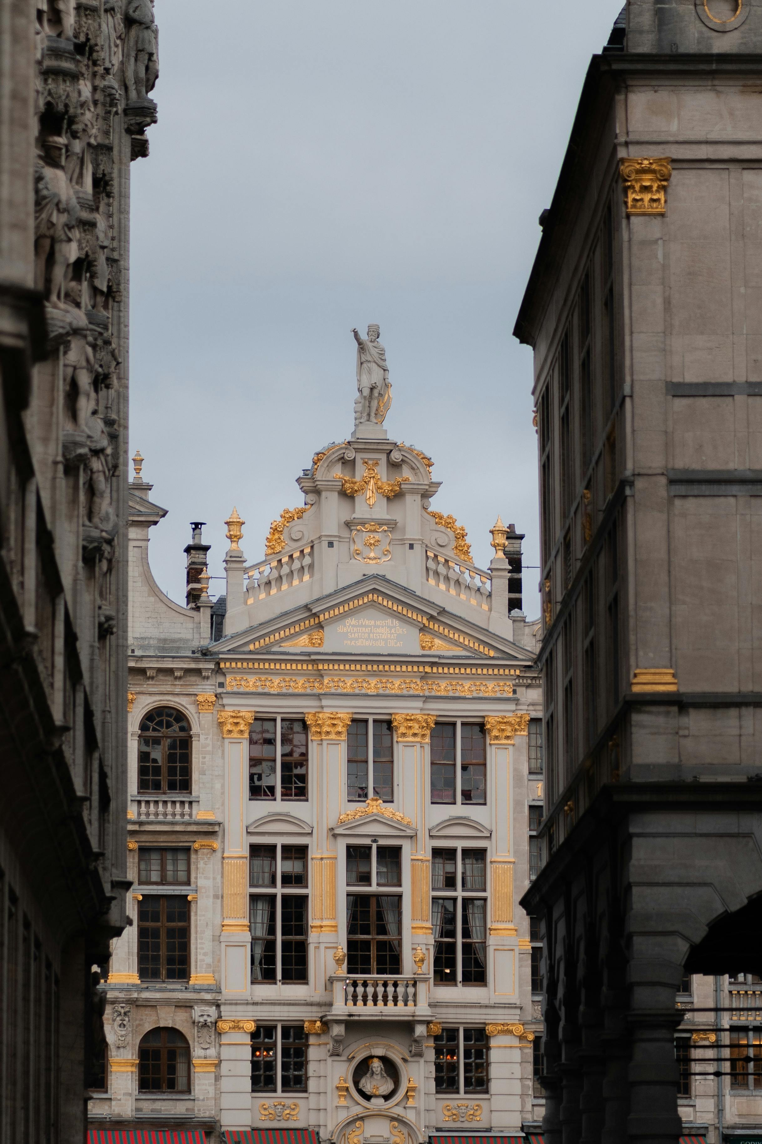 Yellow and White Concrete High-rise Building · Free Stock Photo