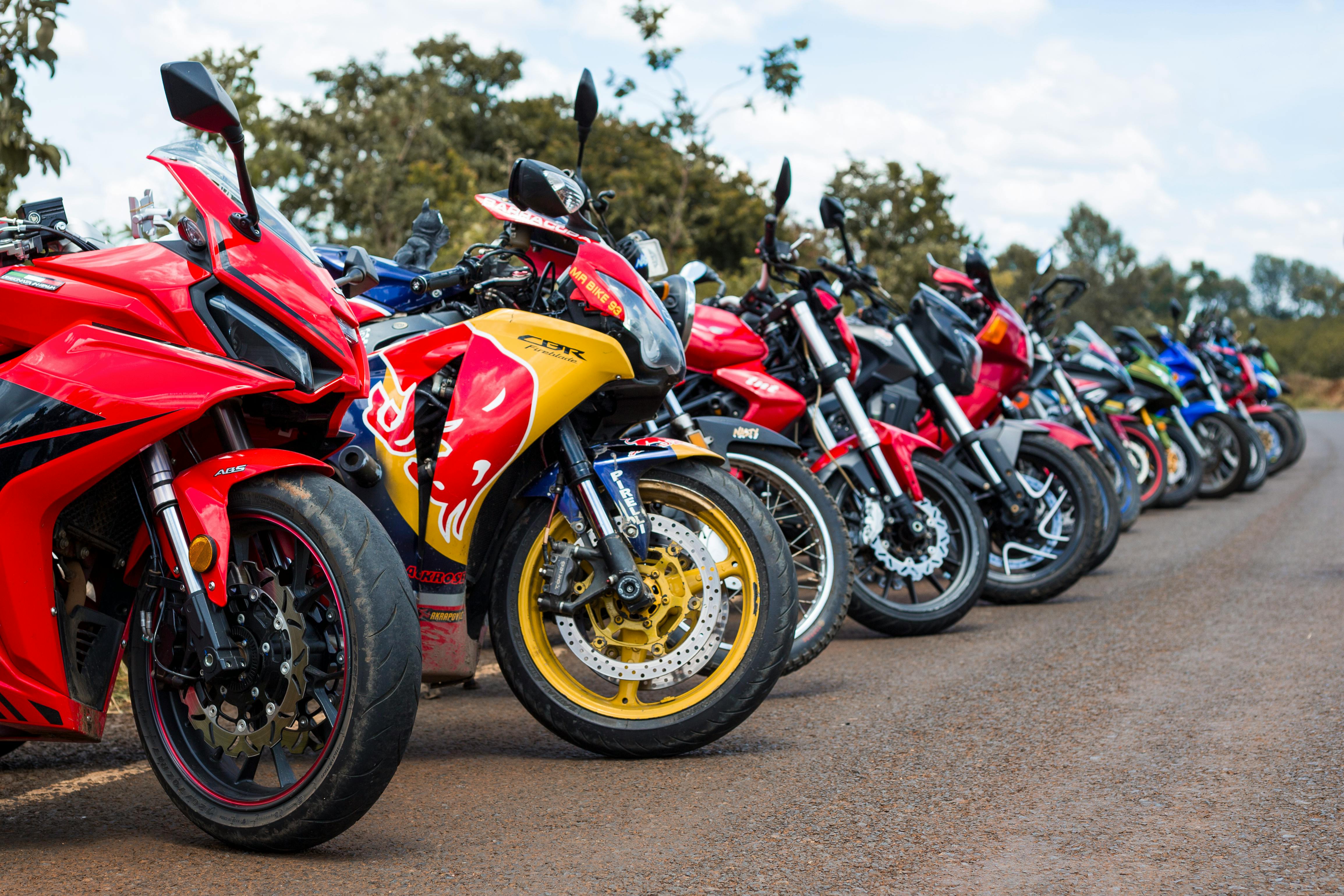 Super Bike Photos, Download The BEST Free Super Bike Stock Photos & HD ...