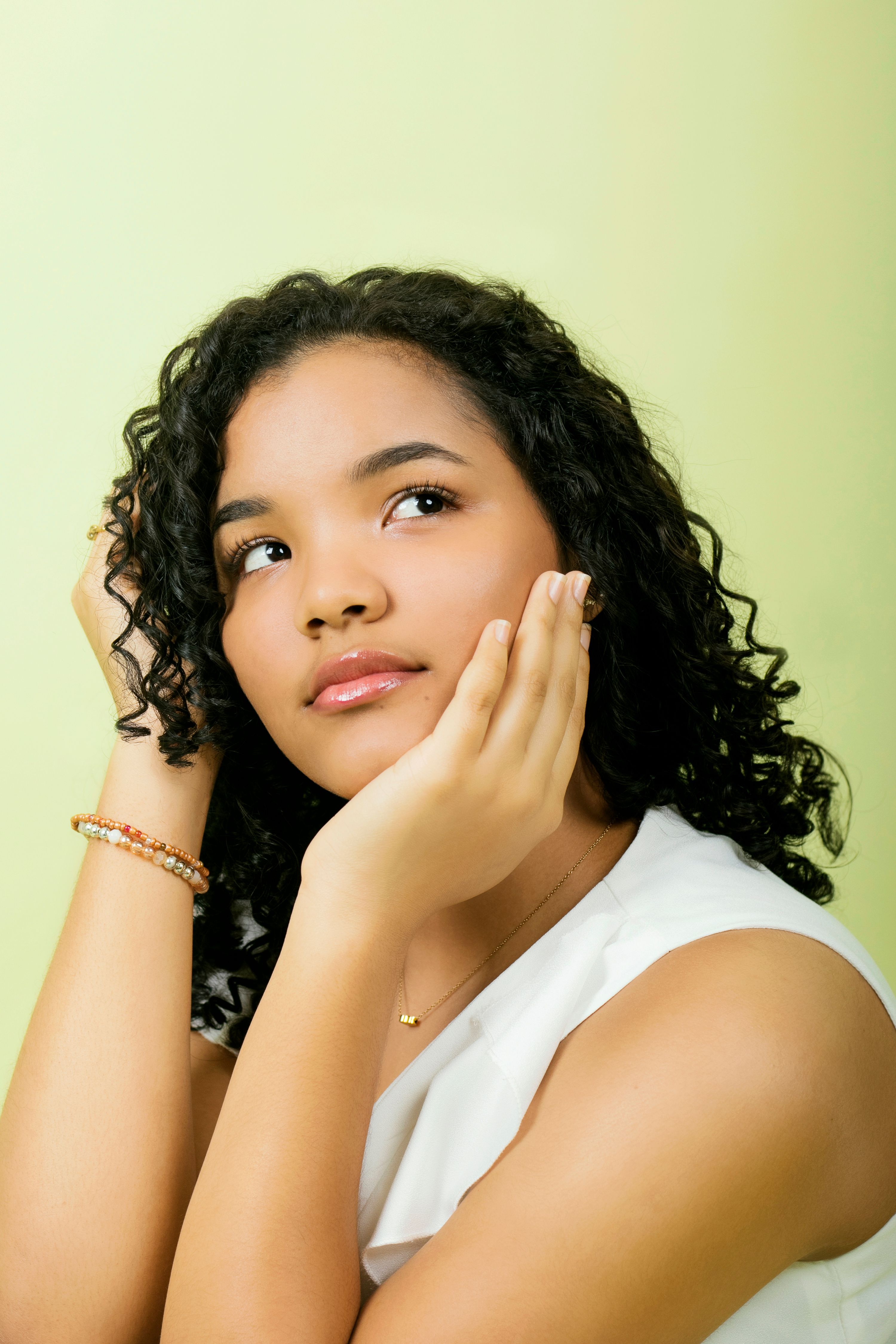 Latina Woman Profile Photos, Download The BEST Free Latina Woman ...